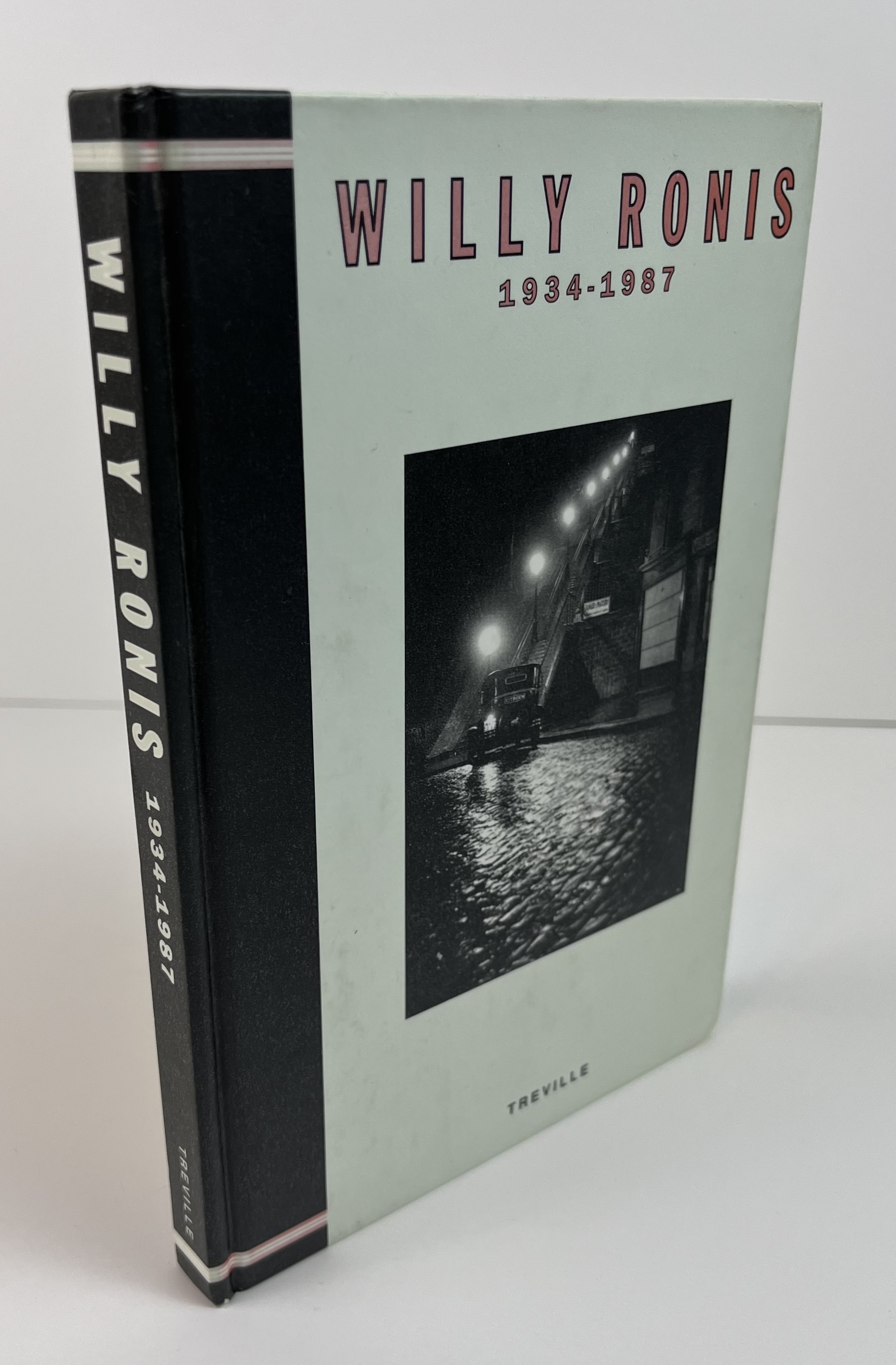 Willy Ronis, 1934-1987 by Willy Ronis; Hiromi Nakamura, essay by.: Very Good Hardcover (1991 ...