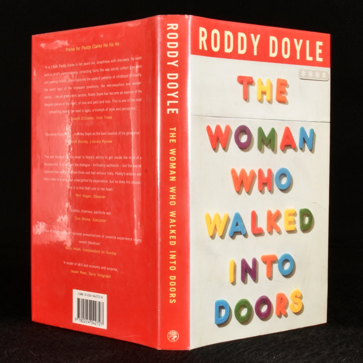 The Woman Who Walked into Doors von Roddy Doyle: Fine Cloth (1996 ...