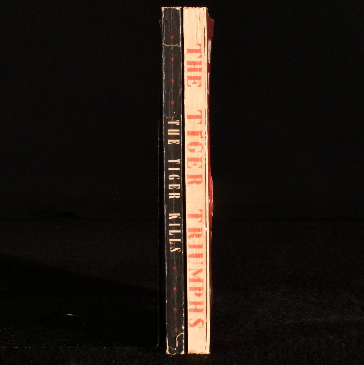 The Tiger Kills and The Tiger Triumphs de Sir Claude Auchinleck: Very ...