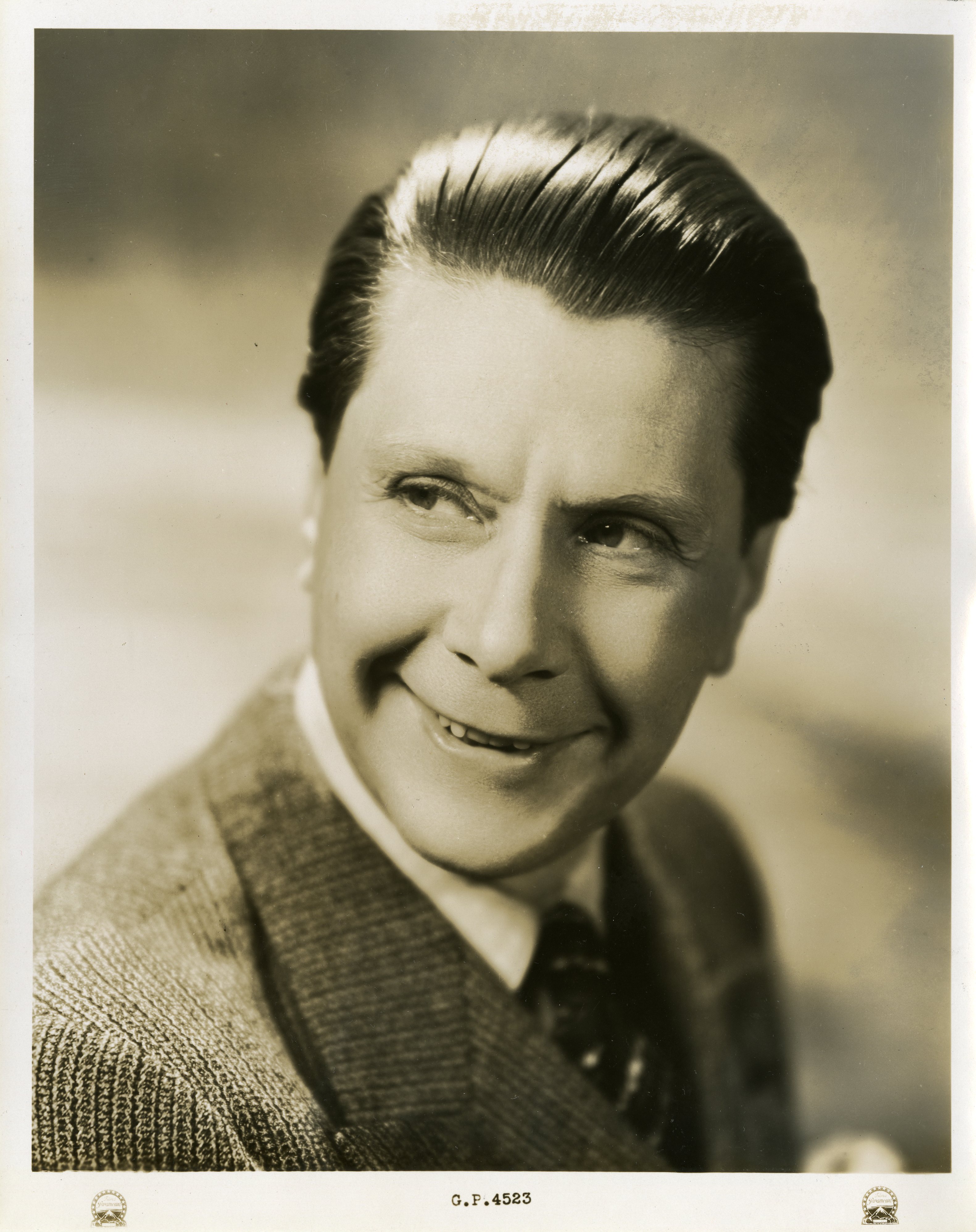 "Pierre STEPHEN" vedette du film "RIEN QUE DES MENSONGES" Réalisé par ...