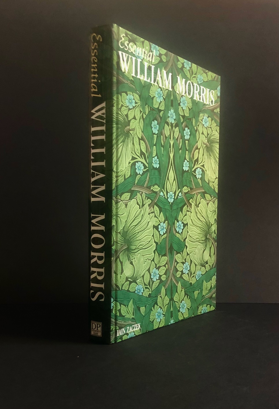Essential William Morris by Zaczek, Iain: Fine Hardcover (1999) 1st Edition | Northern Lights ...