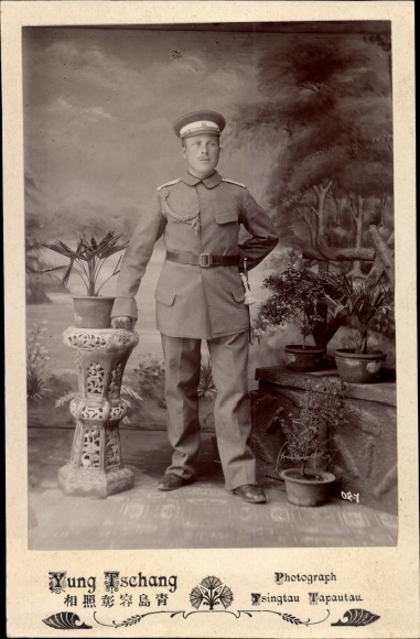 Kabinett Foto Tsingtau Tapautau China, Deutscher Soldat in Uniform ...