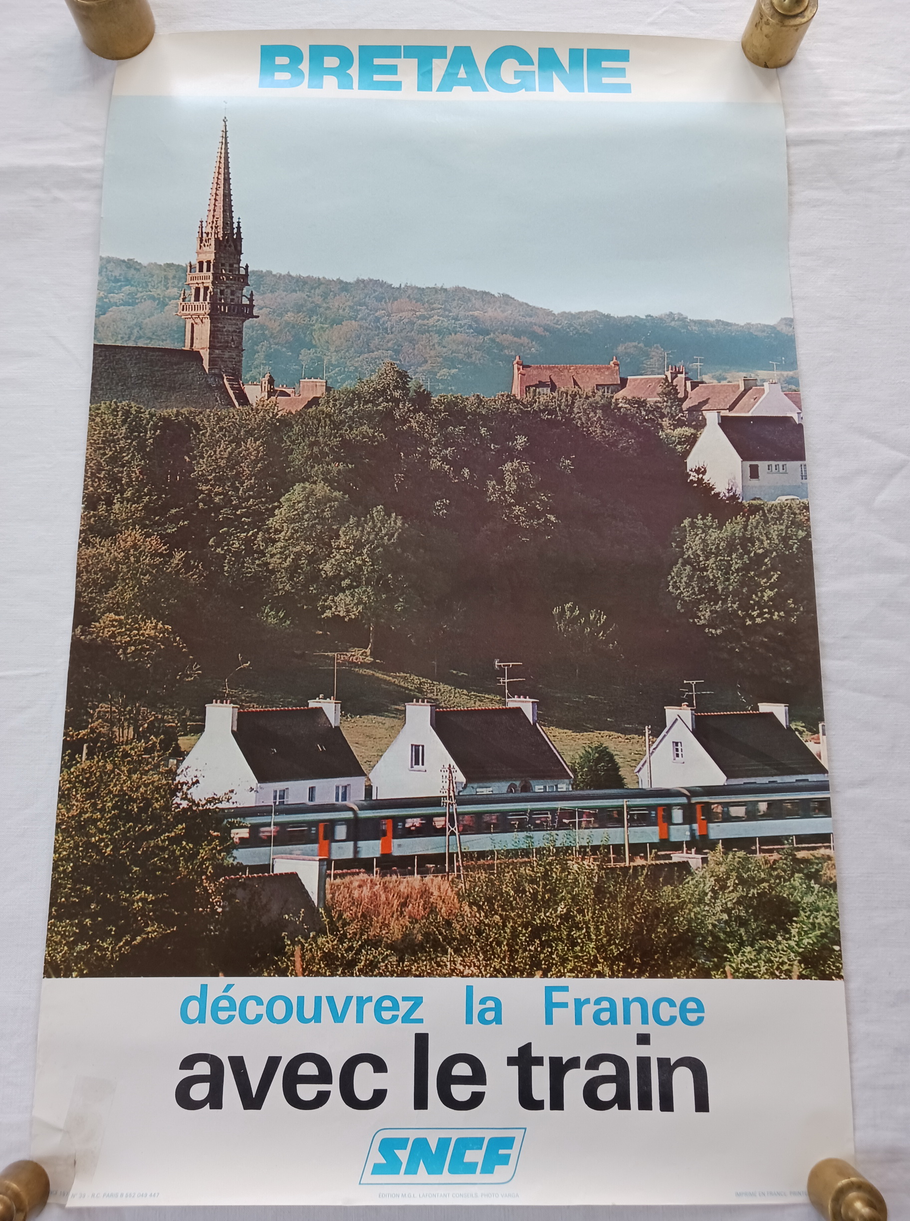 AFFICHE SNCF BRETAGNE-DECOUVREZ LA FRANCE AVEC LE TRAIN: (1972) Art ...