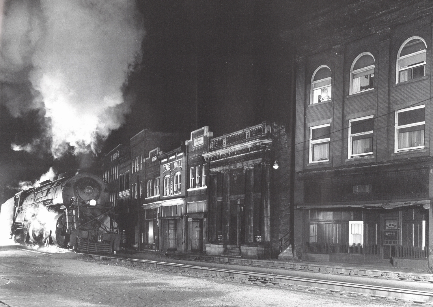 Night Trick - Photographs Of The Norfolk & Western Railway, 1955 - 60 ...