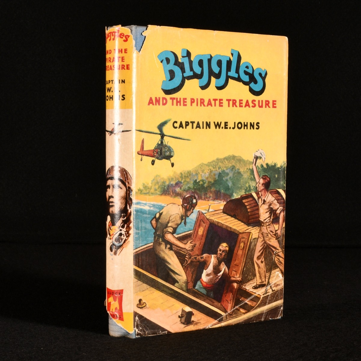 Biggles and the Pirate Treasure and Other Biggles Adventures by Captain ...