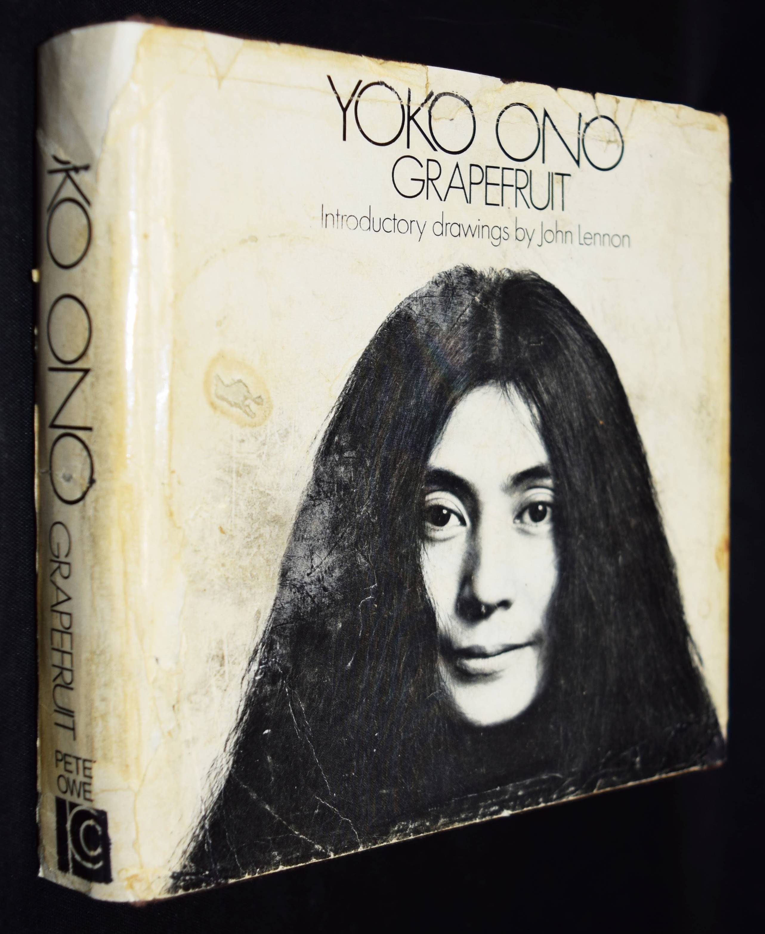 Grapefruit. A book of instructions. Introduction by John Lennon. by Ono ...