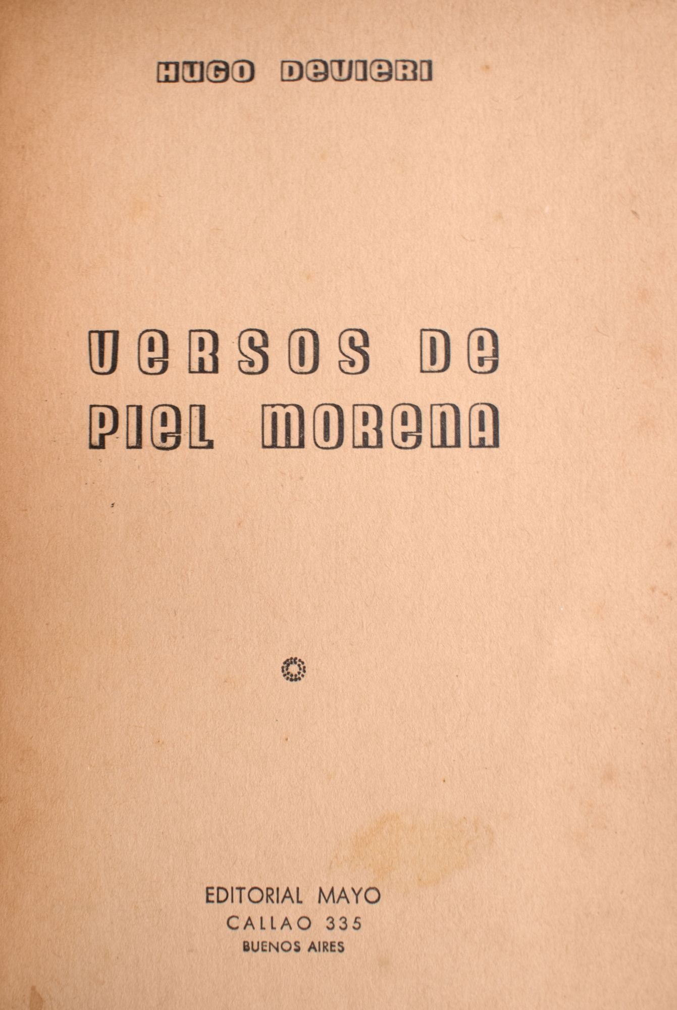 Versos de Piel Morena. Antologia de la Poesia Negra by Devieri, Hugo ...