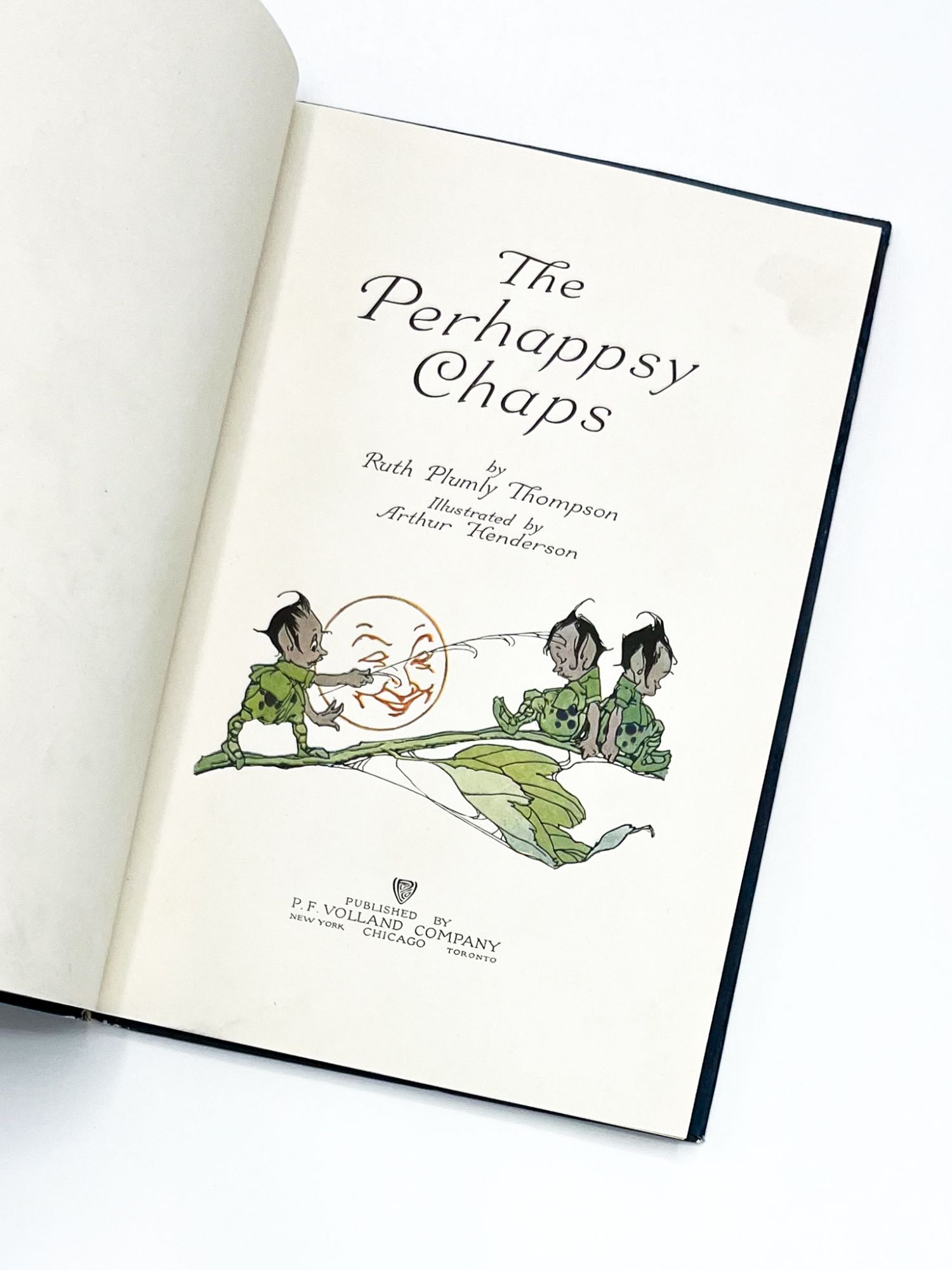 THE PERHAPPSY CHAPS by Thompson, Ruth Plumly; Henderson, Arthur: Very ...