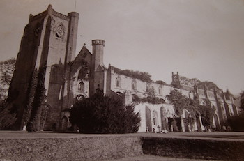 Kenmore Gateway. by [Wilson, George Washington (1823 - 1893 ...