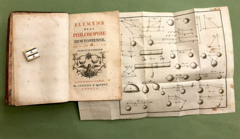 Elémens de la philosophie newtonienne. Traduit de l'anglois [par Elie ...