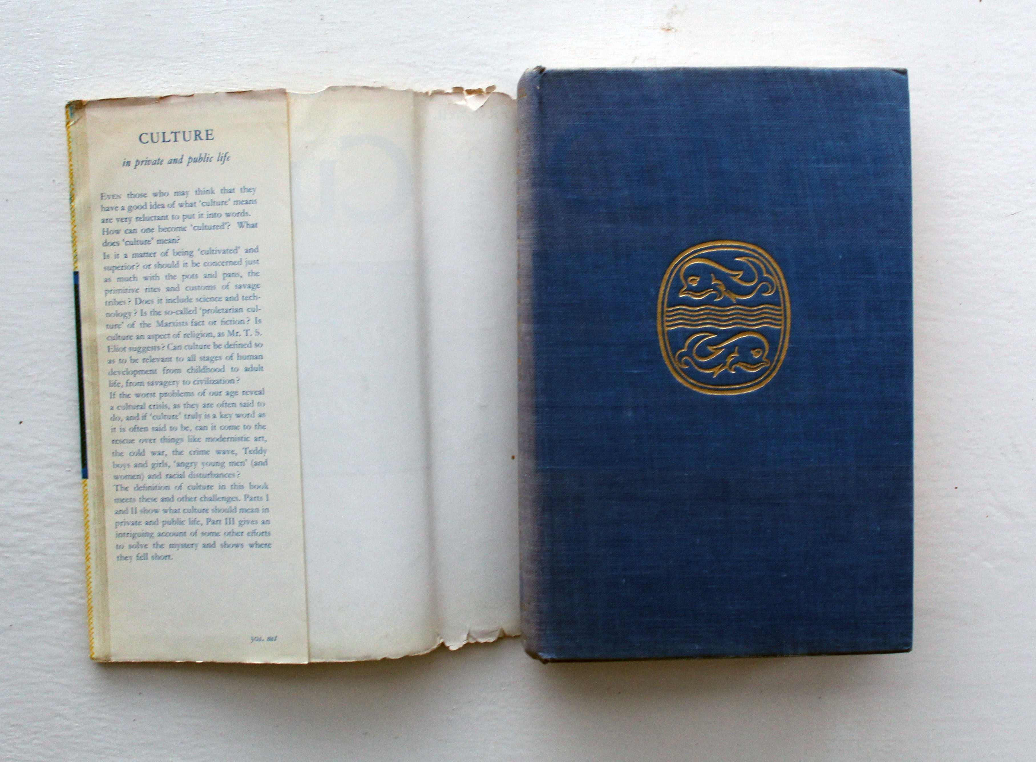 Culture in Private and Public Life by F R Cowell: Very Good Hardcover ...