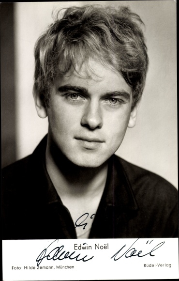 Ansichtskarte / Postkarte Schauspieler Edwin Noël-Baumeister, Portrait ...