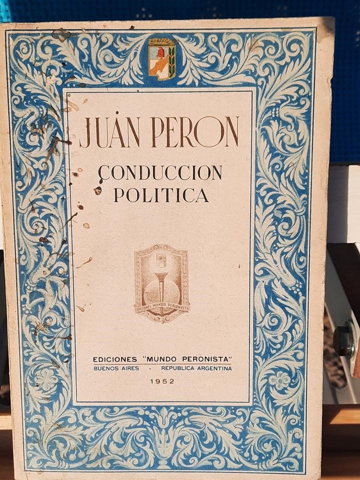 Conducción Política by Juan Perón: Muy bien Encuadernación de tapa ...