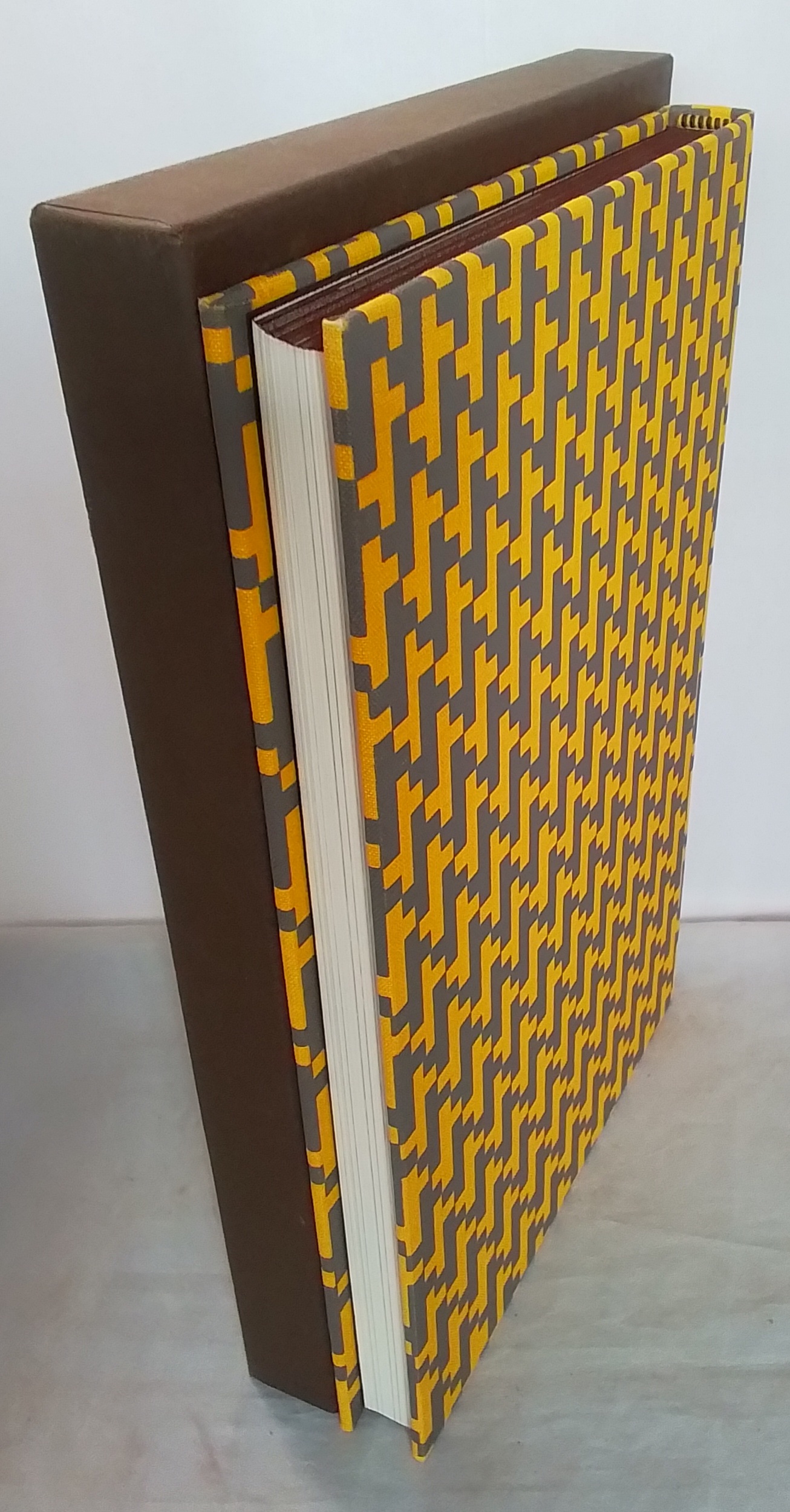 Mr Norris Changes Trains. Illustrations by Beryl Cook. Introduction by ...