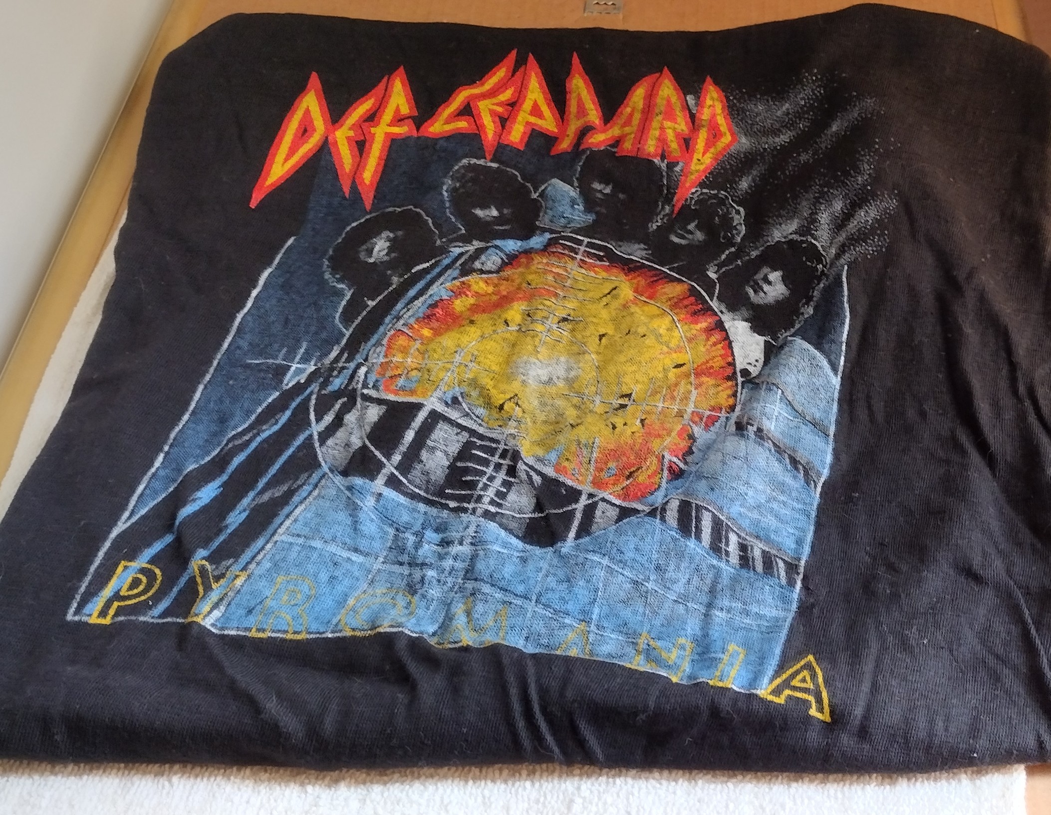 Pyromania Def Leppard Shirt