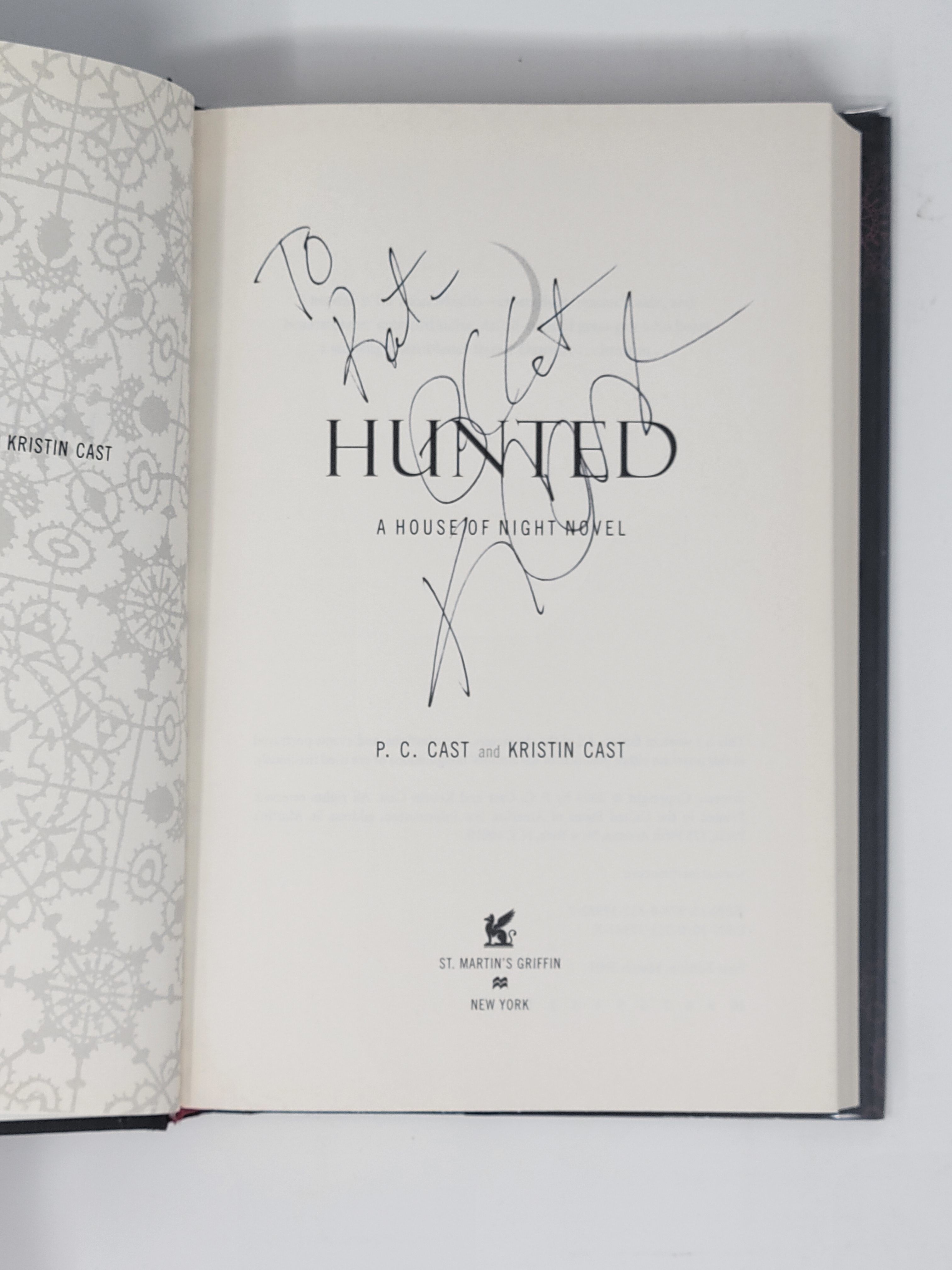 Hunted (House of Night, Book 5) by Cast, P. C.; Cast, Kristin: Near ...