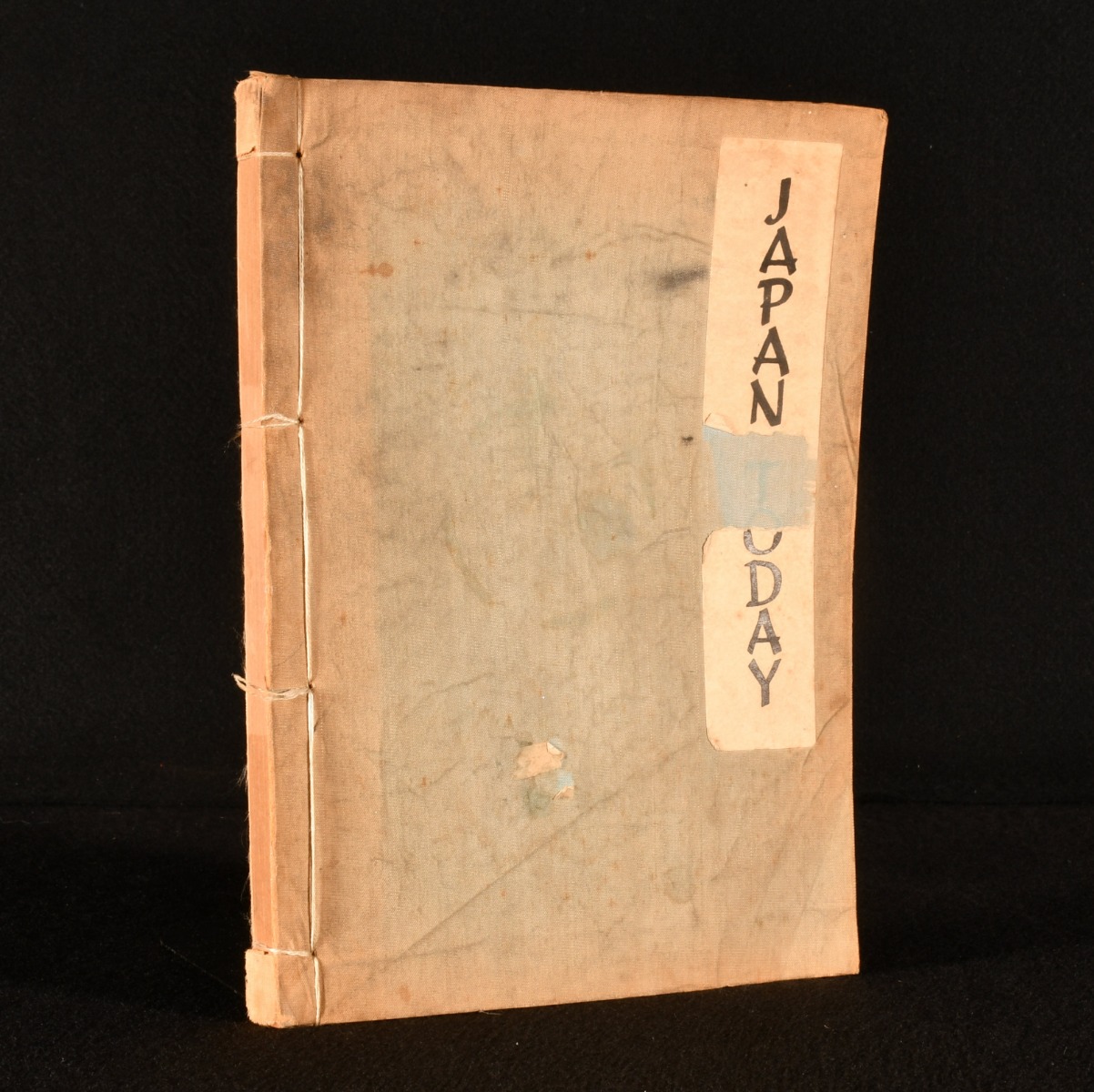 Japan Today: A Pictorial Guide von Dr Shodo Taki: Good Cloth (1948 ...