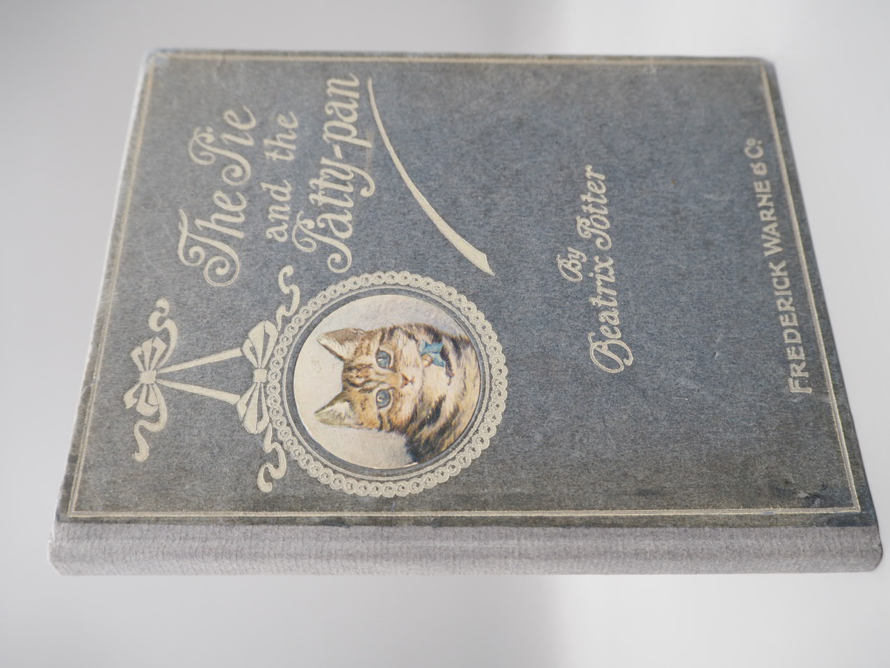 The Pie and The Patty Pan. by Beatrix Potter.: Very Good | ROBIN ...