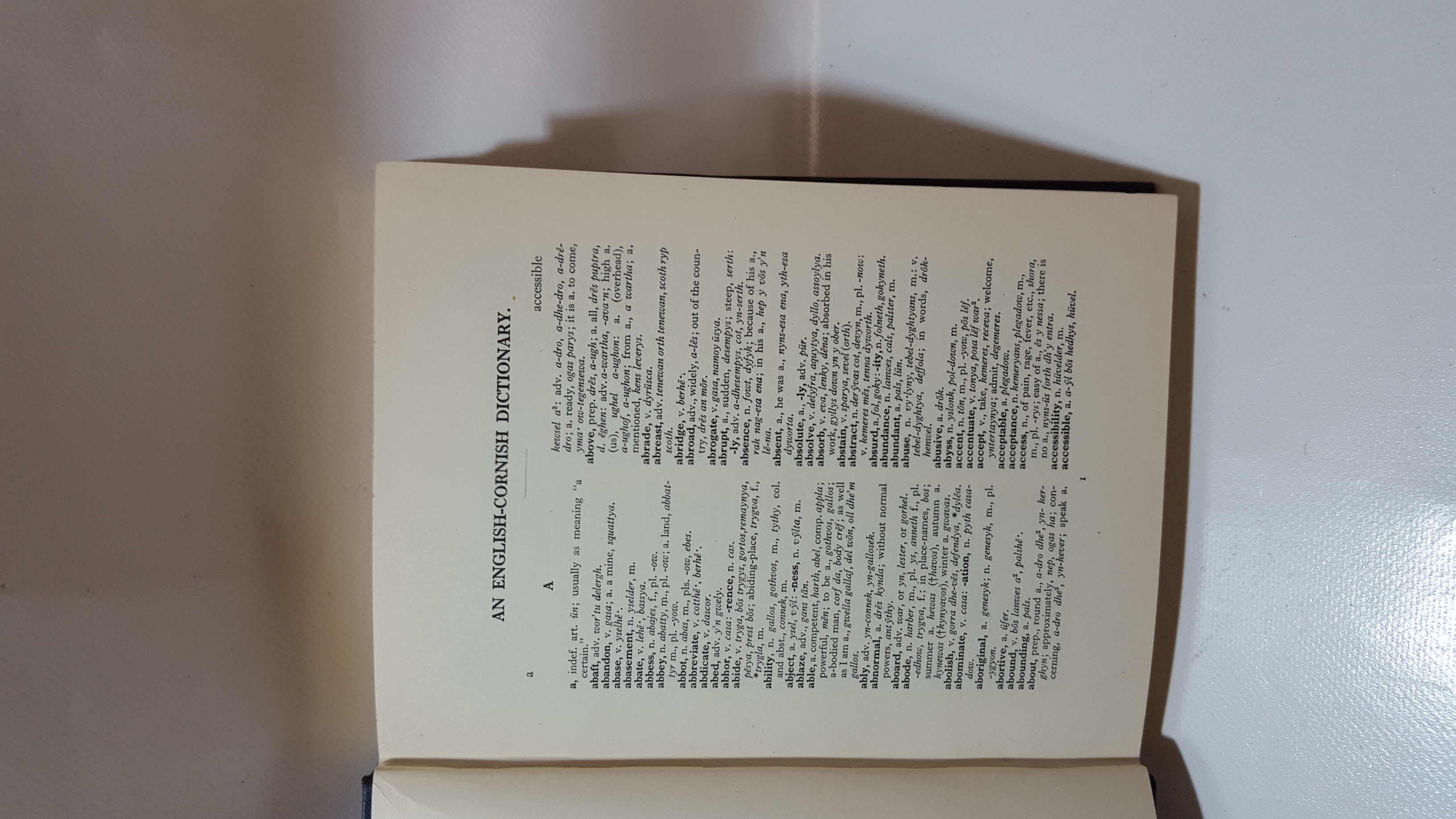 An English-Cornish Dictionary by R. Morton Nance (ED): GOOD Hardcover (1952) | Cambridge Rare Books