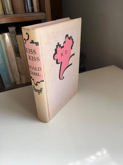 Kiss Kiss (11 Short Stories) by DAHL, Roald: Very Good + Hard Cover ...