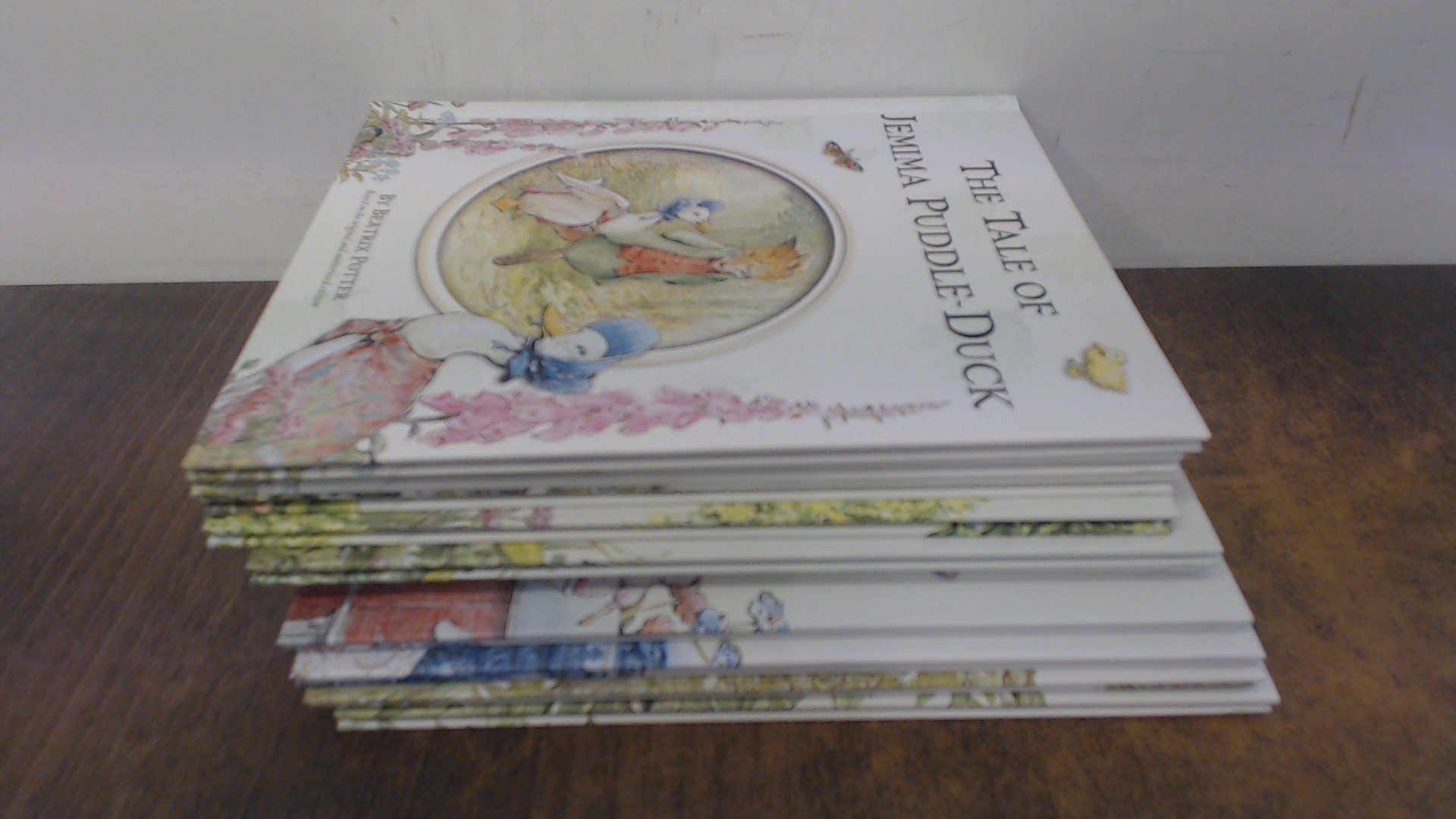 Peter Rabbit 10-book Library by Potter, Beatrix: Good Hardcover (2006 ...