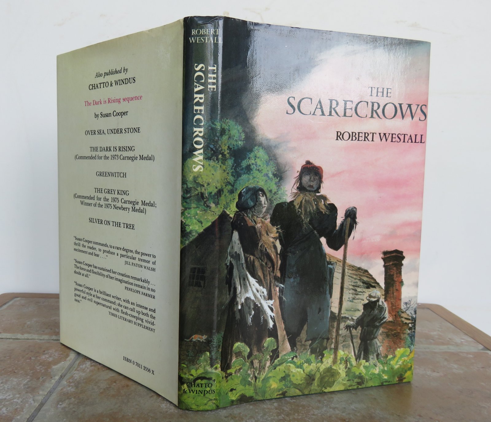 THE SCARECROWS. by WESTALL, Robert.: Fine Hardcover (1981) 1st Edition ...
