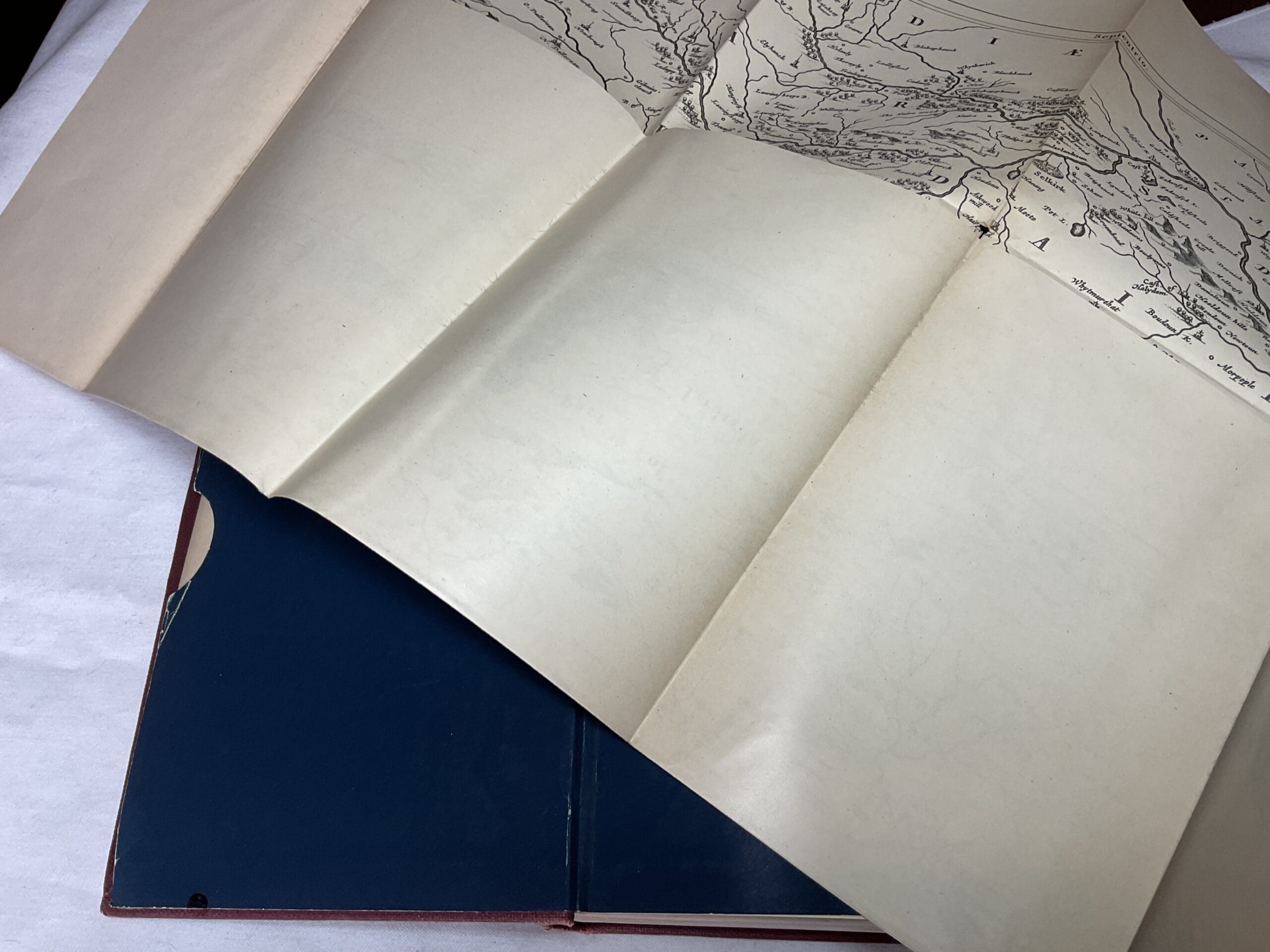 A History of The Border Counties (Roxburgh, Selkirk, Peebles): [The ...