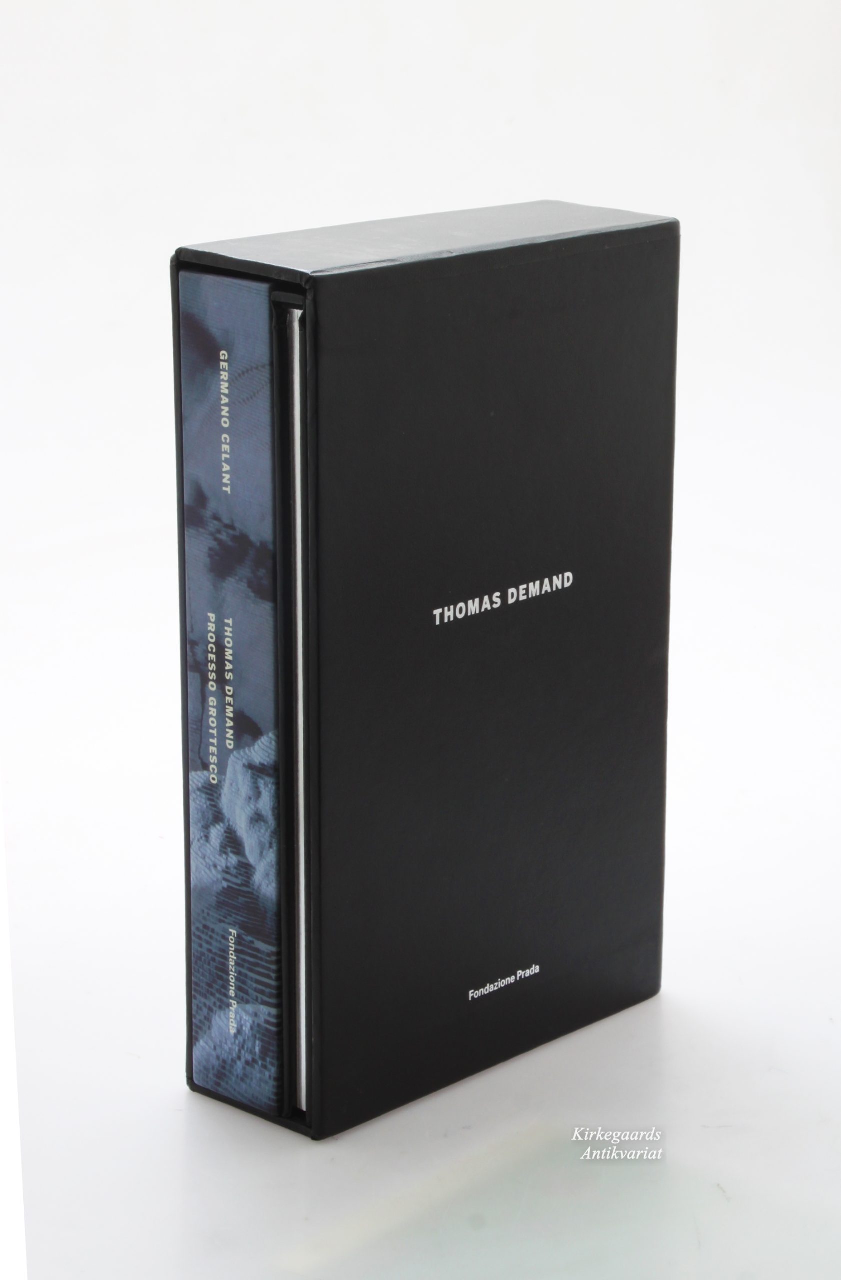 Thomas Demand: Processo Grottesco / Yellowcake - SIGNED COPY. by DEMAND ...