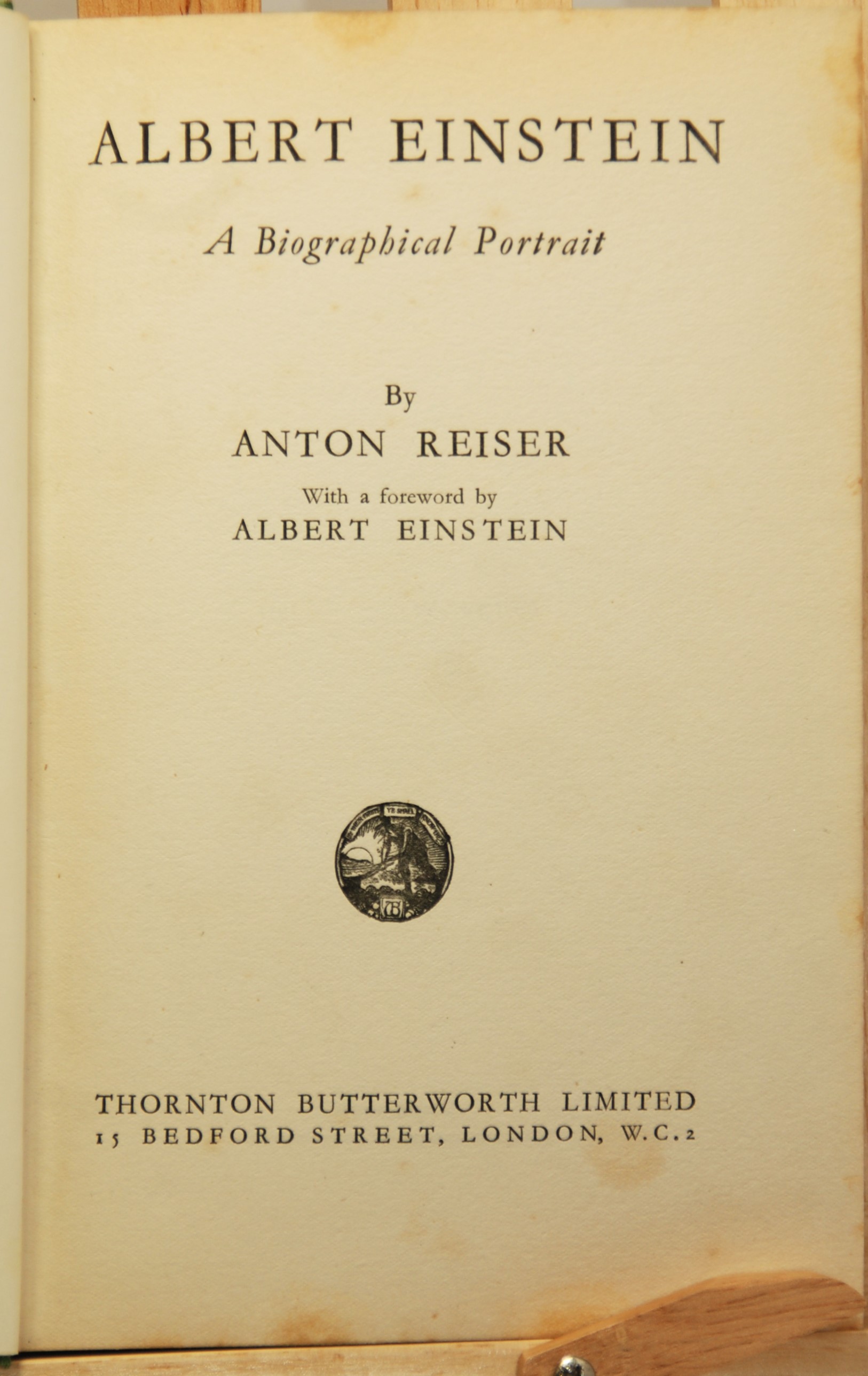 Albert Einstein: A Biographical Portrait by Reiser, Anton: Very Good ...