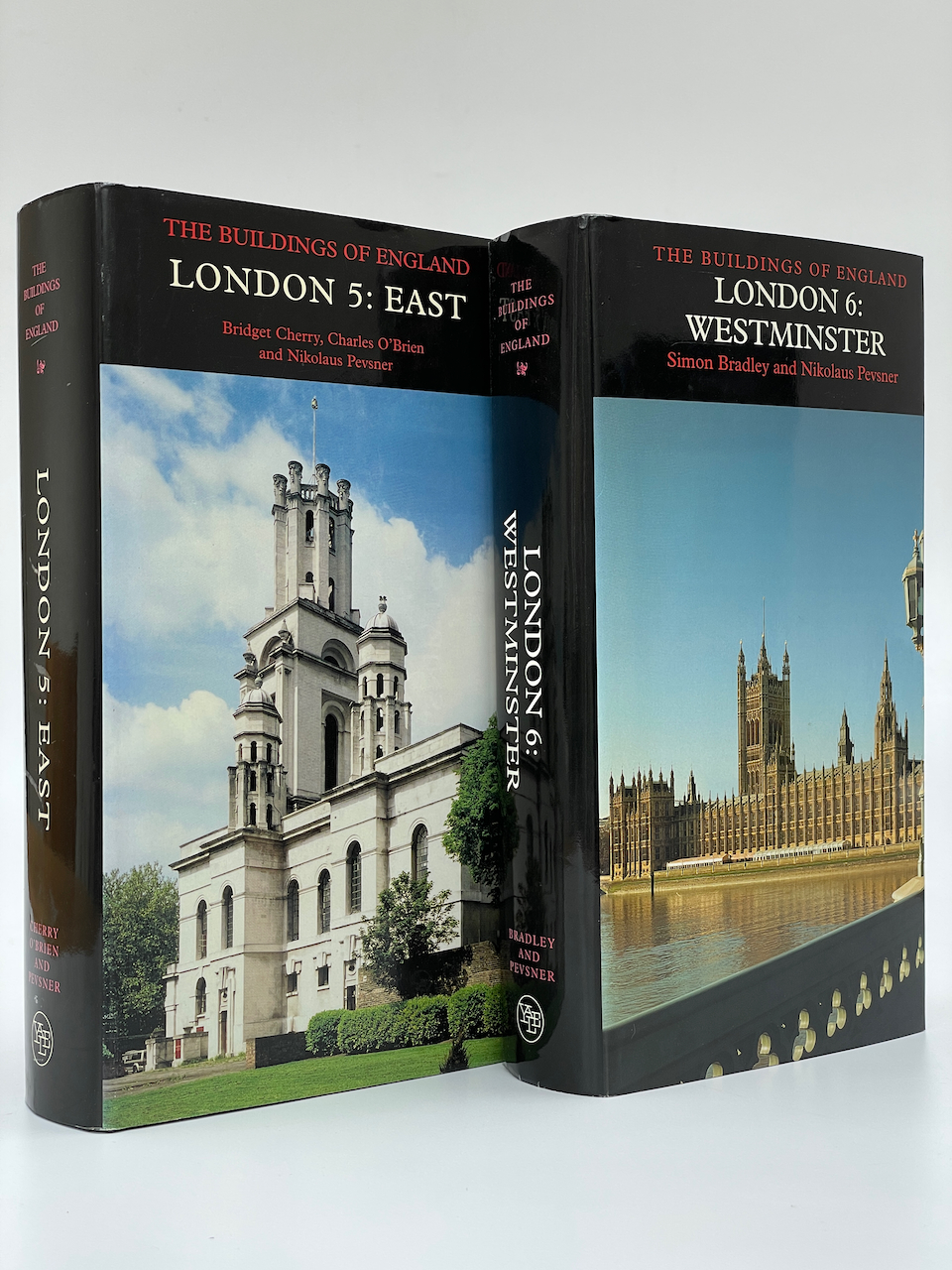 Pevsner Architectural Guides: The Buildings of England: London 1: The ...