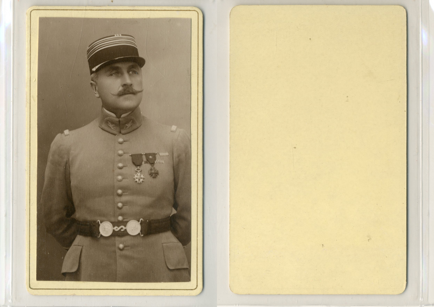 Infanterie, Lieutenant-colonel des services intendance von Photographie ...