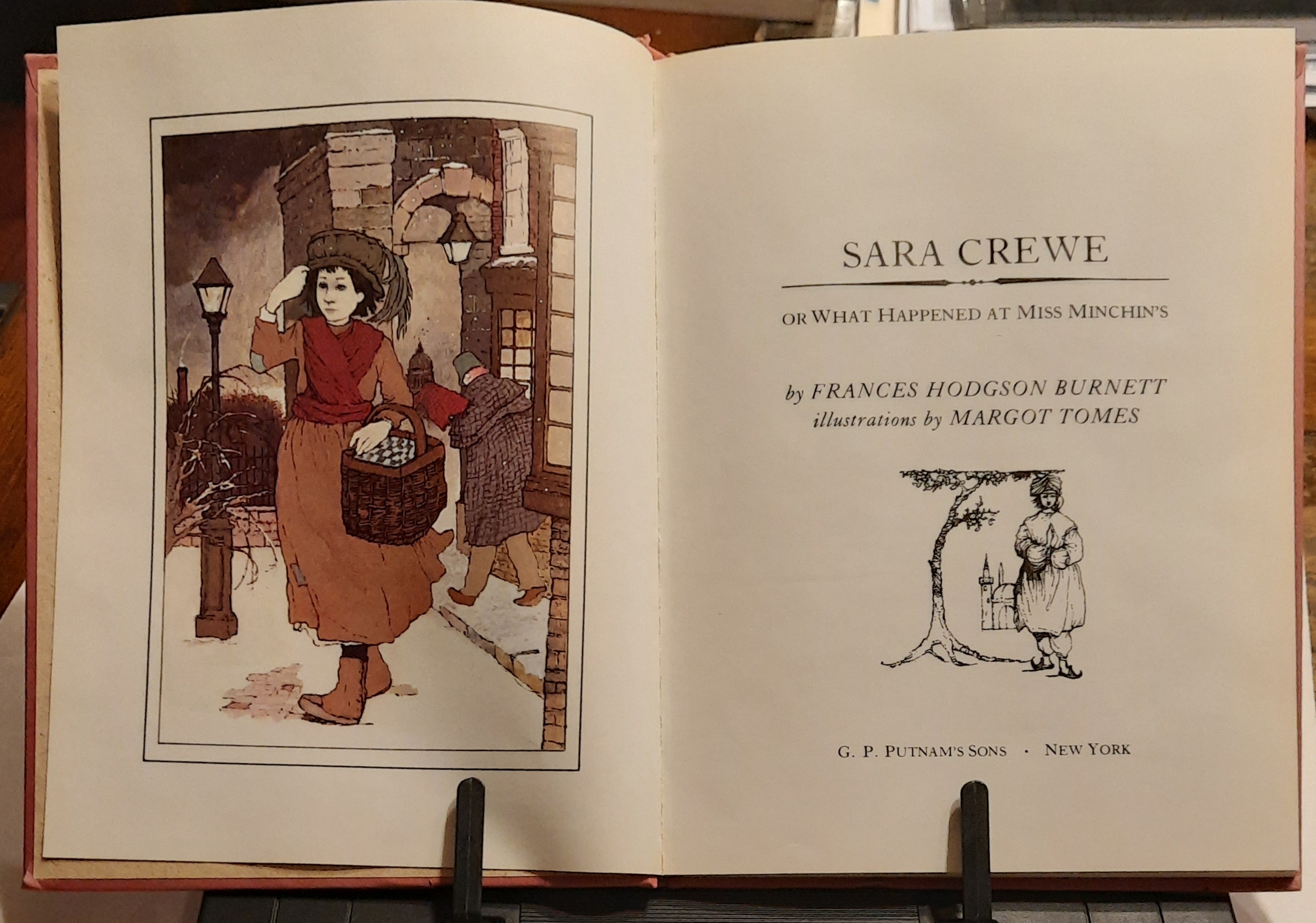 Sara Crew: Or, What Happened at Miss Minchin's by Burnett, Frances ...