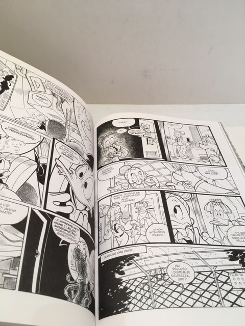 PK ONE: LE ORIGINI by (WALT DISNEY): (1998) | Worlds End Bookshop (ABA ...