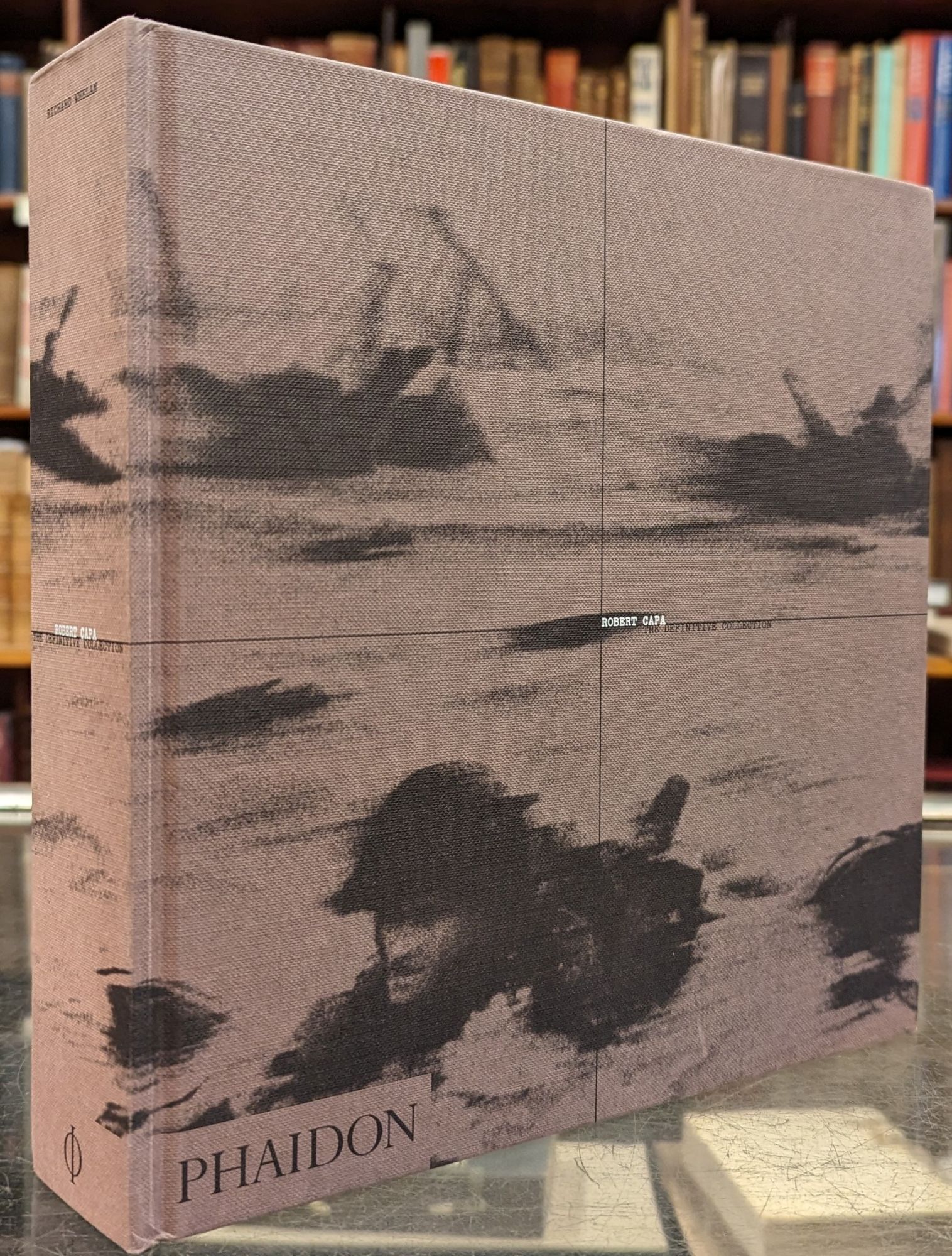 Robert Capa: The Definitive Collection by Robert Capa; Richard Whelan ...