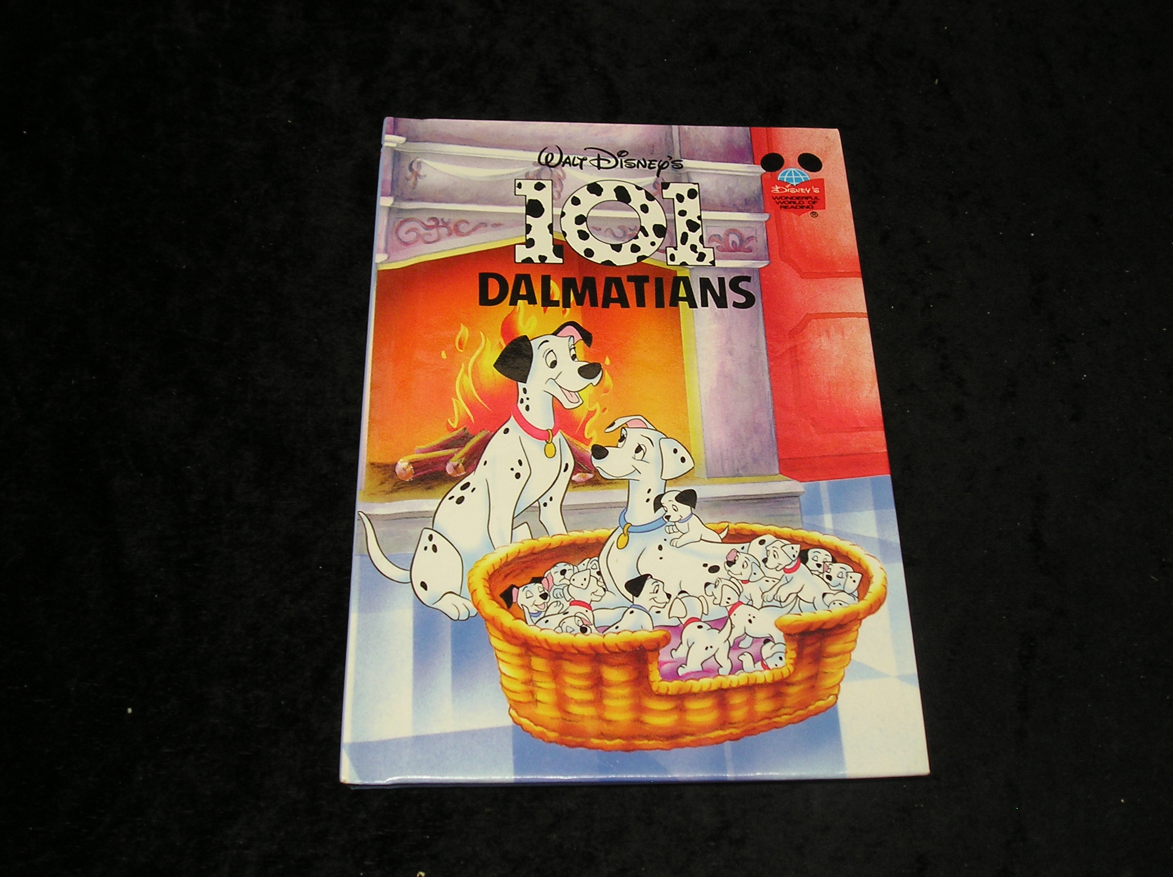 101 Dalmatians by Dodie Smith; Walt Disney [Contributor]: Very Good ...