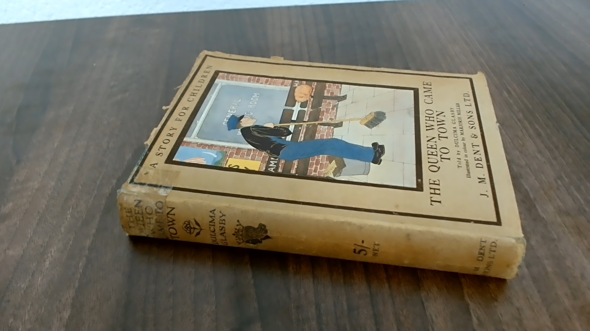 The Queen WWho Came To Town by Dulcima Glasby: Good Hardcover (1924 ...