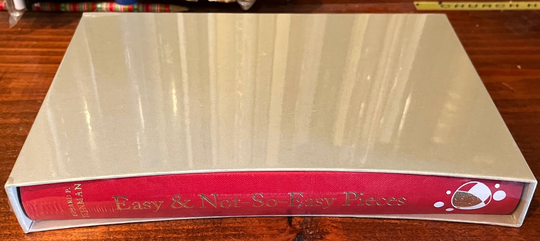 Easy & Not so Easy Pieces by Feynman, Richard P. & Roger Penrose (Intro ...