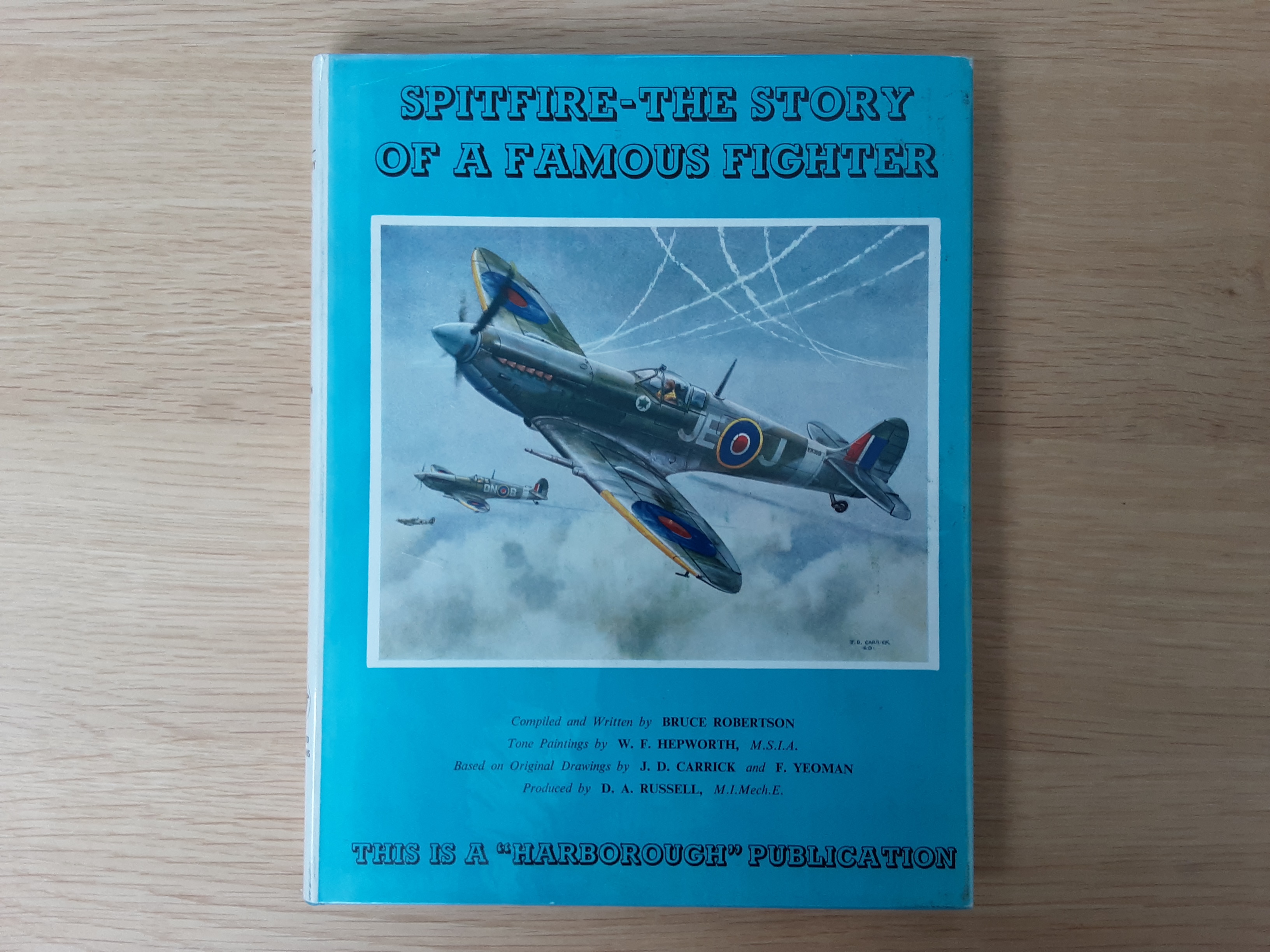 Spitfire - The Story of a Famous Fighter by Bruce Robertson: Fine ...