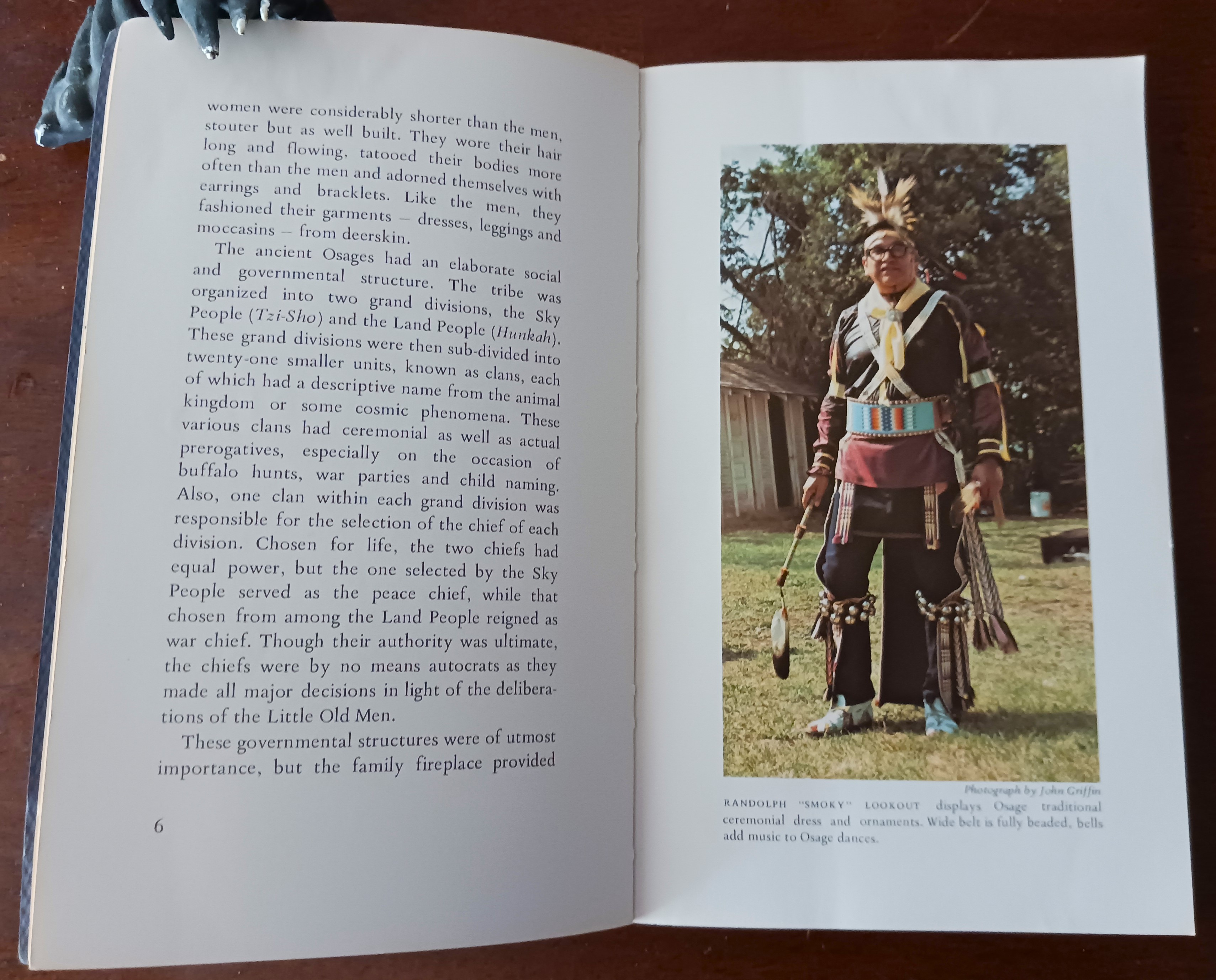 The Osage People (Centennial Commemorative Issue, 1872-1972) de Baird ...