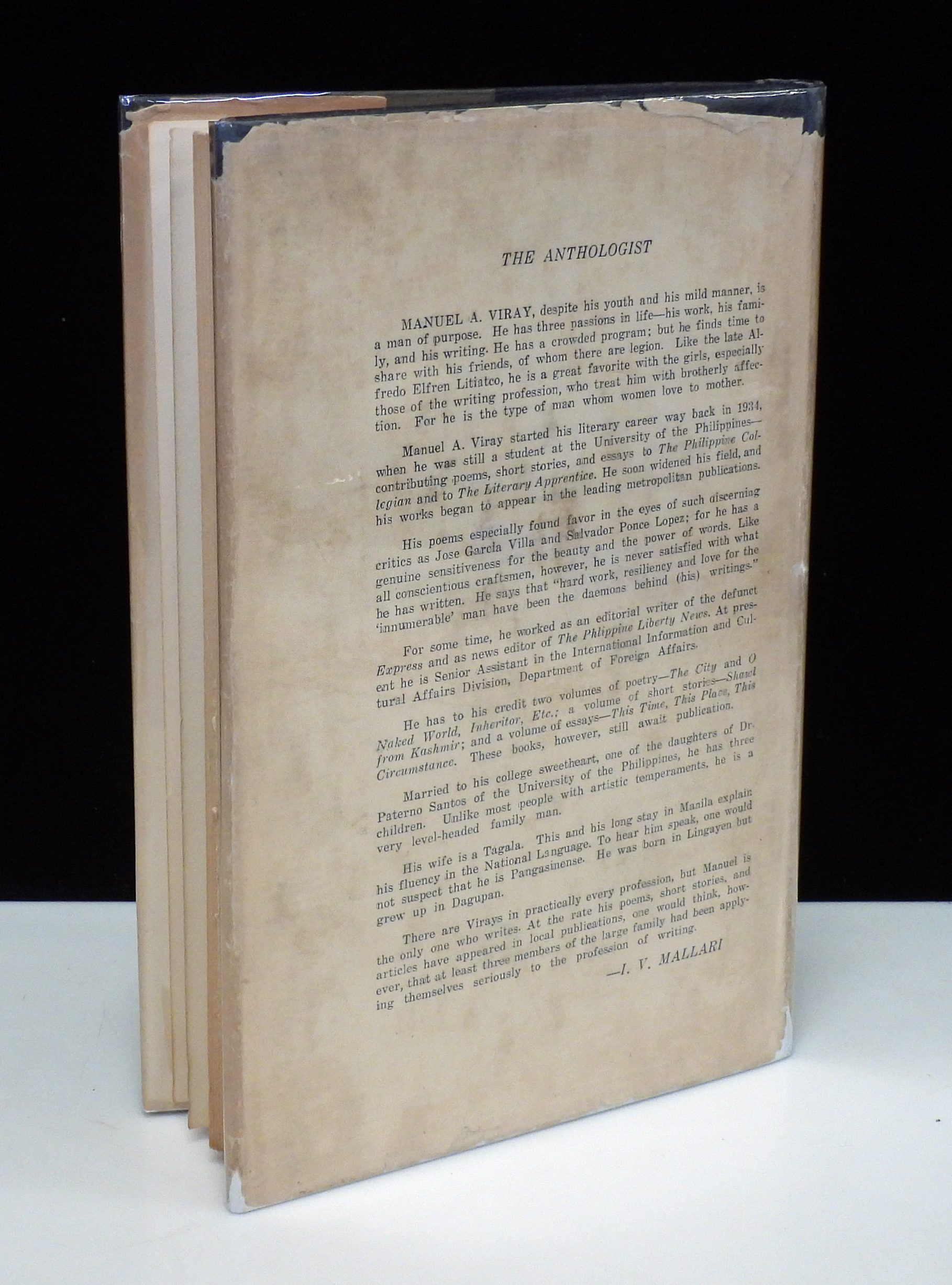 Heart of the Island: An Anthology of Philippine Poetry in English de ...
