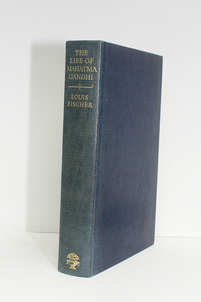 The Life of Mahatma Gandhi - Ownership Signature of Sir Alex Guinness ...