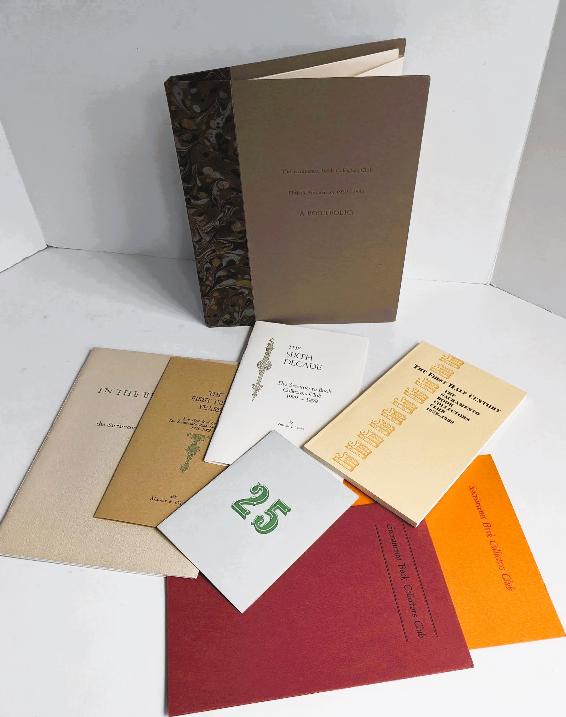 SACRAMENTO BOOK COLLECTORS CLUB 50TH ANNIVERSARY PORTFOLIO + CLUB ...