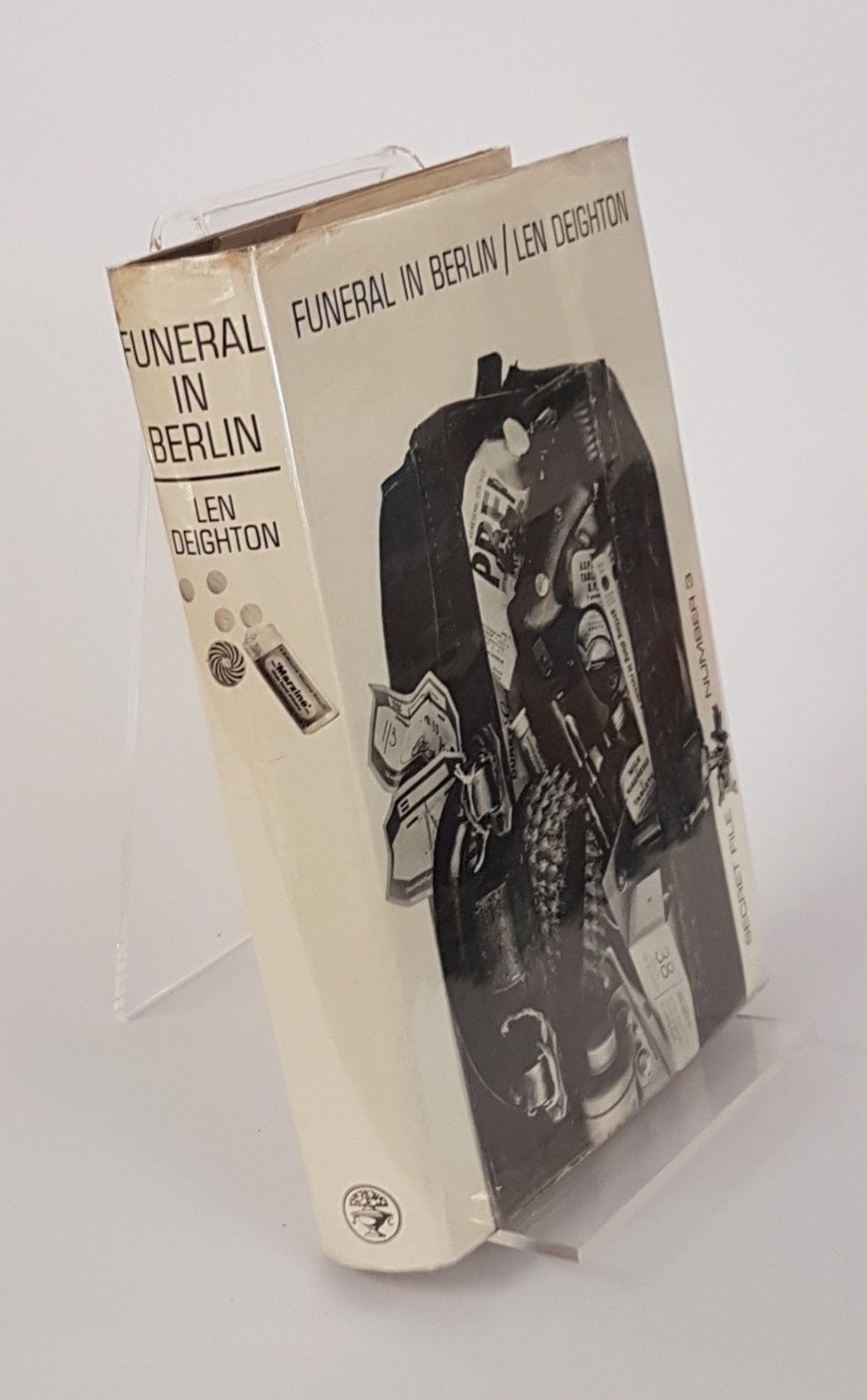 Funeral in Berlin. Secret File Number 3 by Deighton, Len; Hawkey ...