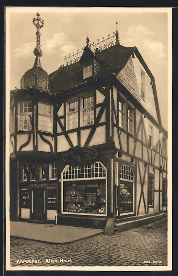 Ansichtskarte Ahrweiler, Uhrmacher Ludwig Wolff in altem Fachwerkhaus ...
