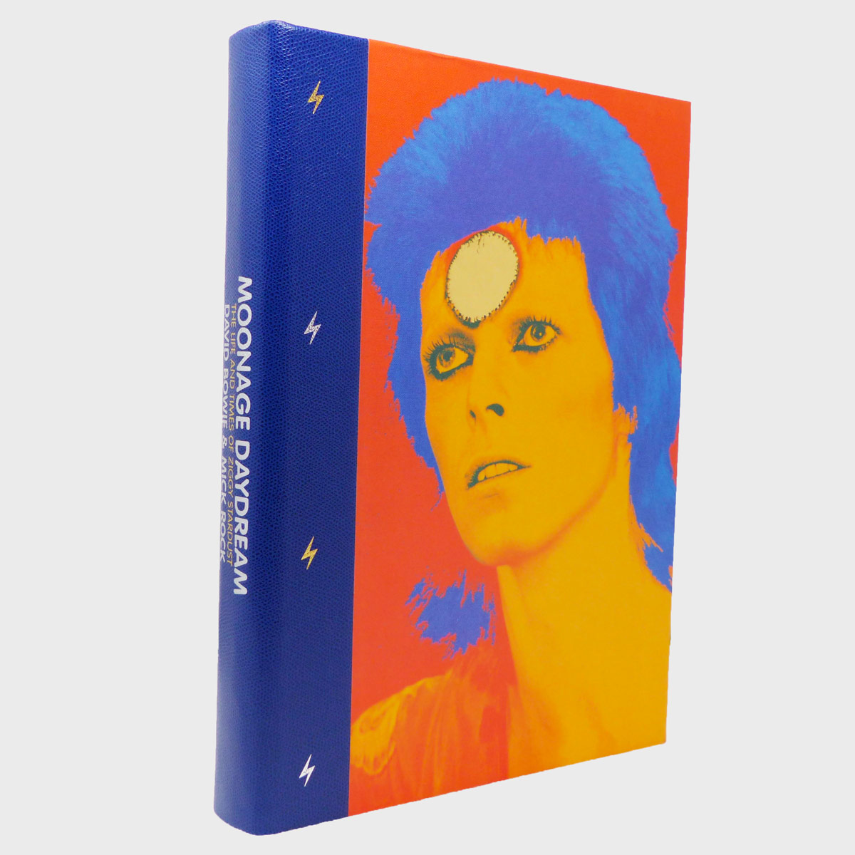 Moonage Daydream. The Life and Times of Ziggy Stardust. by (BOWIE ...