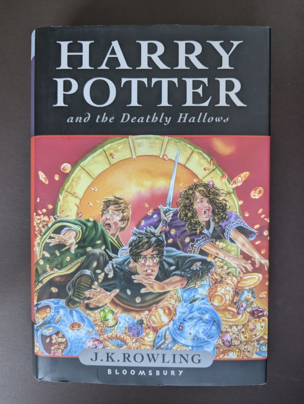 Harry Potter and the Deathly Hallows de Rowling, J. K.:: 8°, gebundene ...