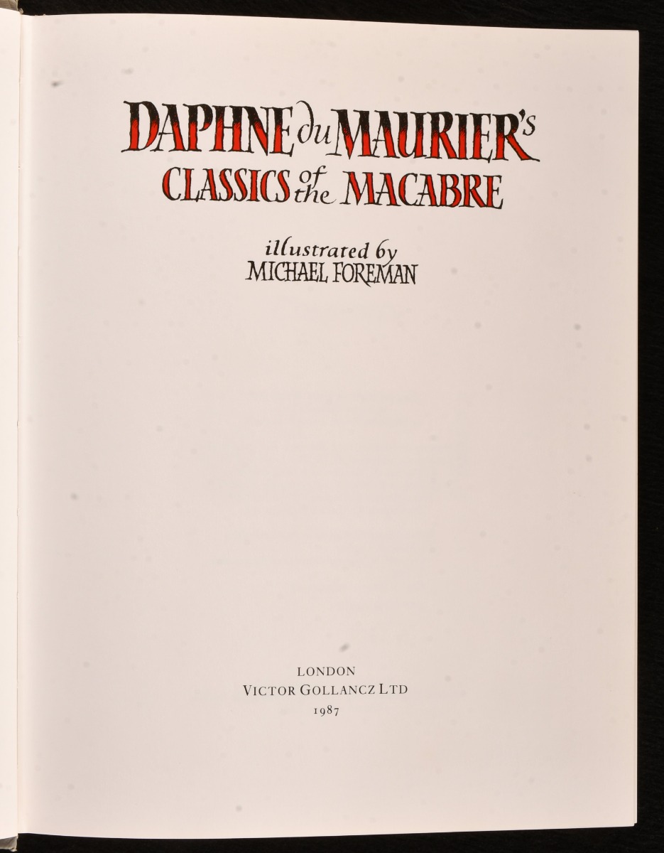 Daphne du Maurier's Classics of the Macabre by Daphne Du Maurier: Fine ...