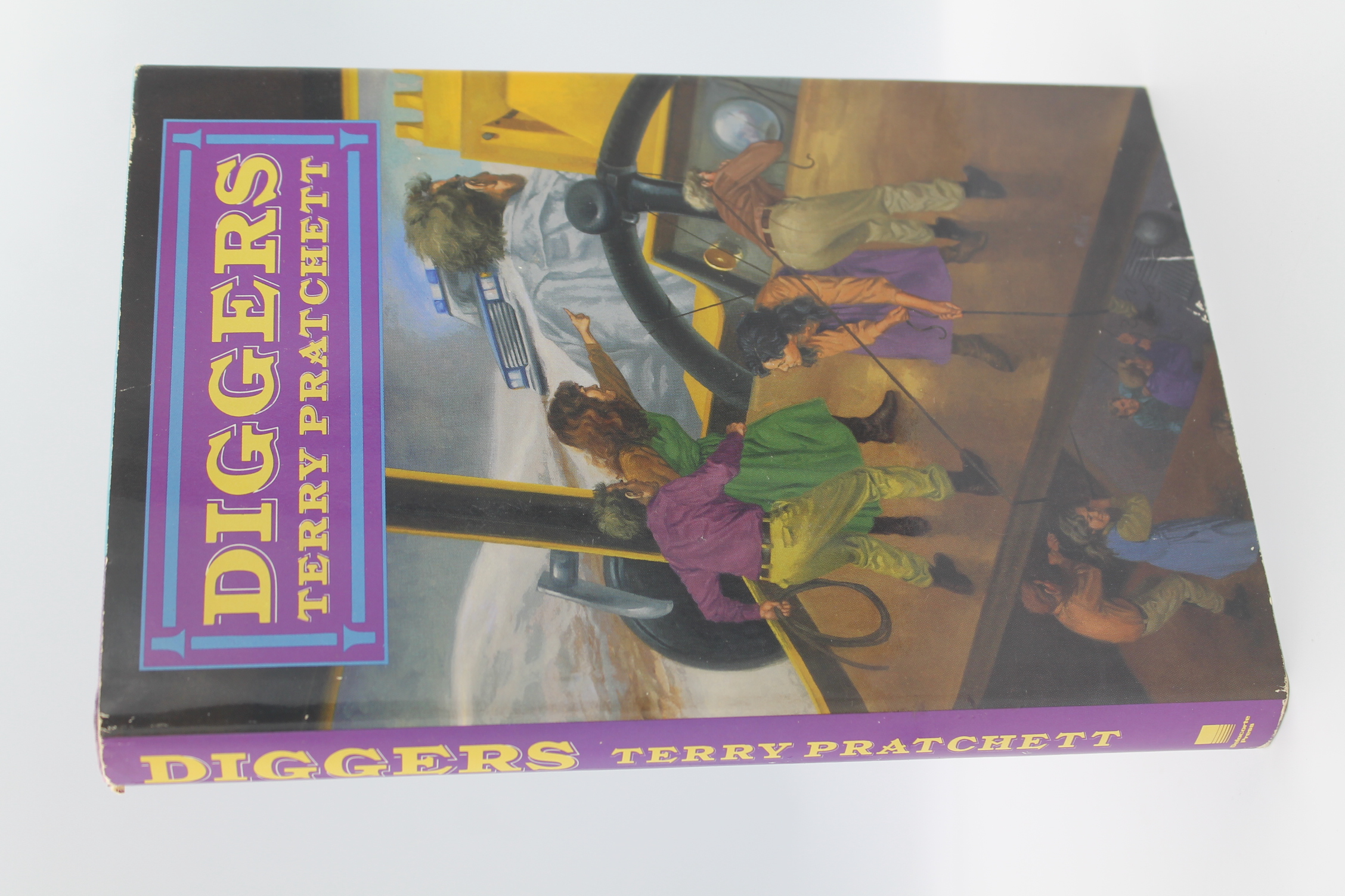 Diggers de Terry Pratchett: Fine Hardcover (1991) 1st Edition | Genesee ...