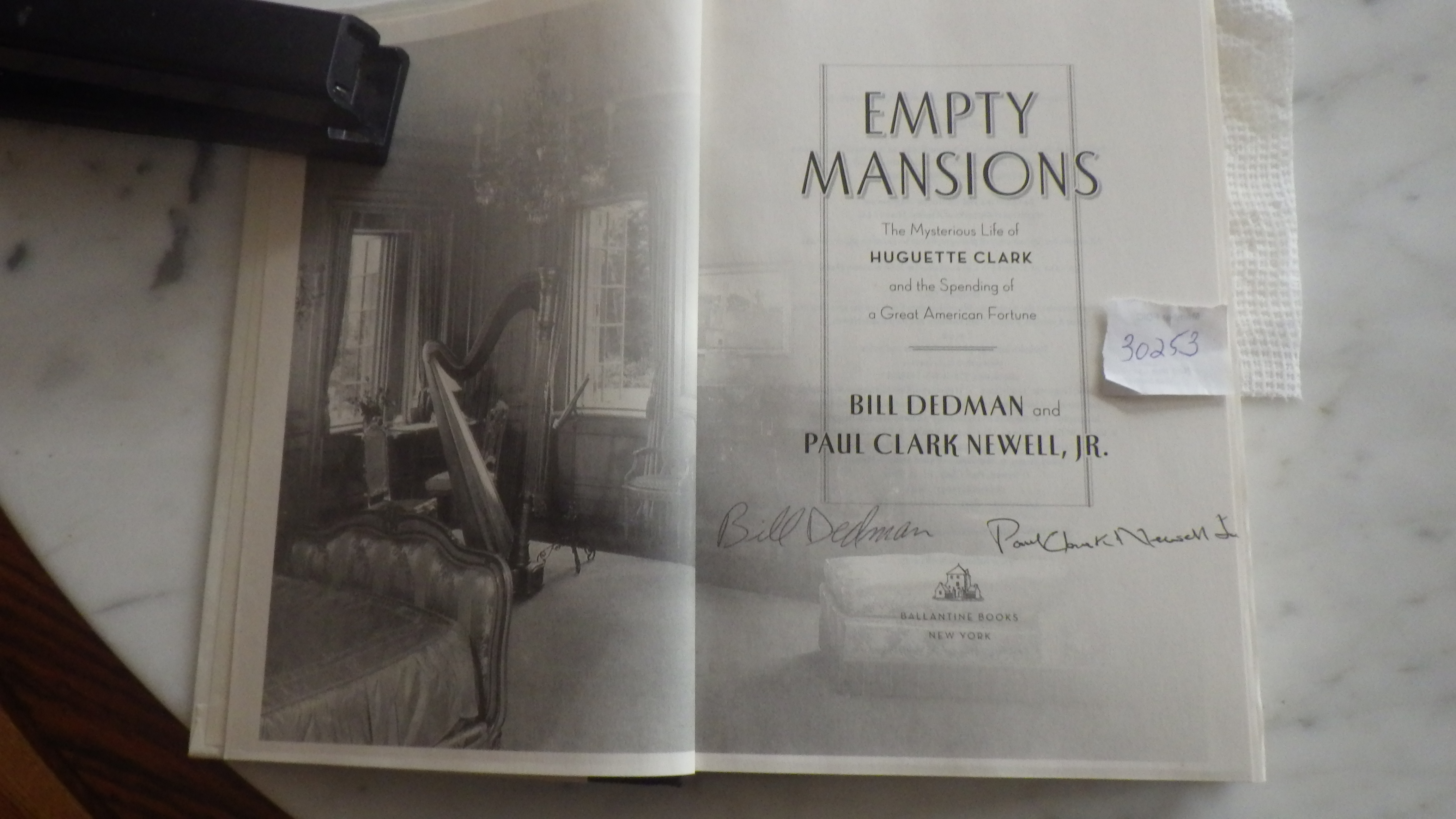 EMPTY MANSIONS , Mysterious life of HUGUETTE CLARK WHO DIED 104 YRS OLD & the Spending of great ...