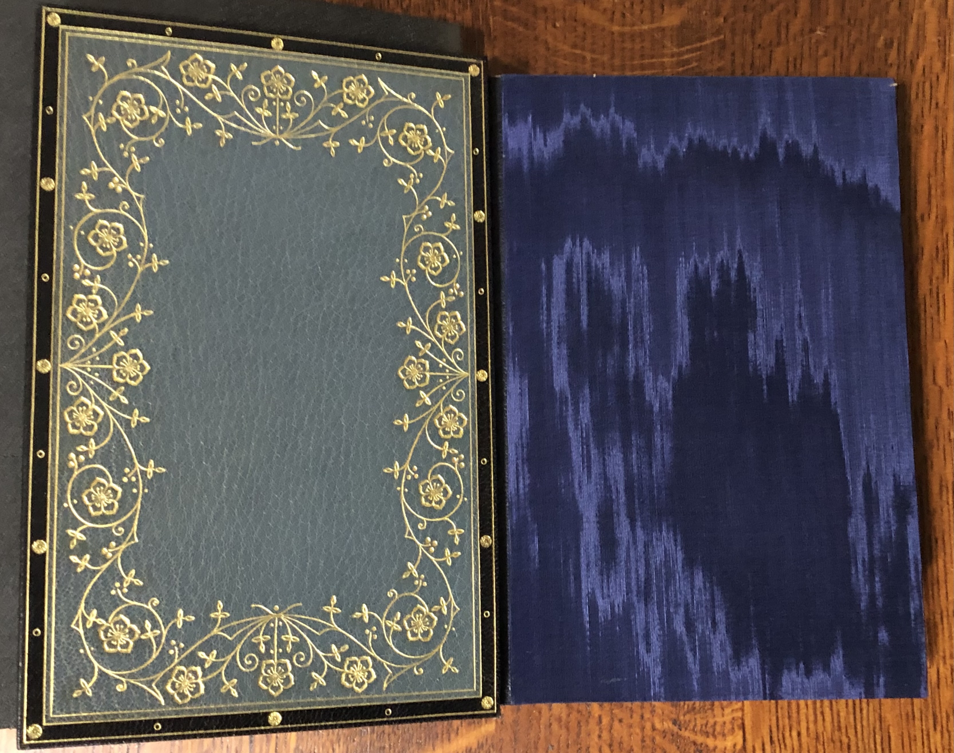 The Works of Oliver Wendell Holmes. Deluxe Artists' Edition with ...